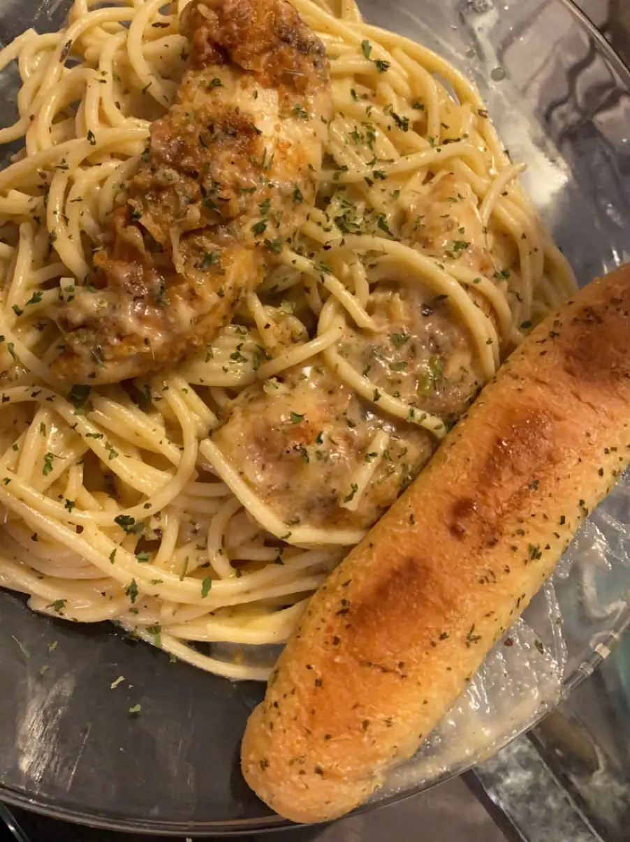 Italian Garlic Chicken Pasta | Gallery posted by KeyaLaChae 😘 | Lemon8
