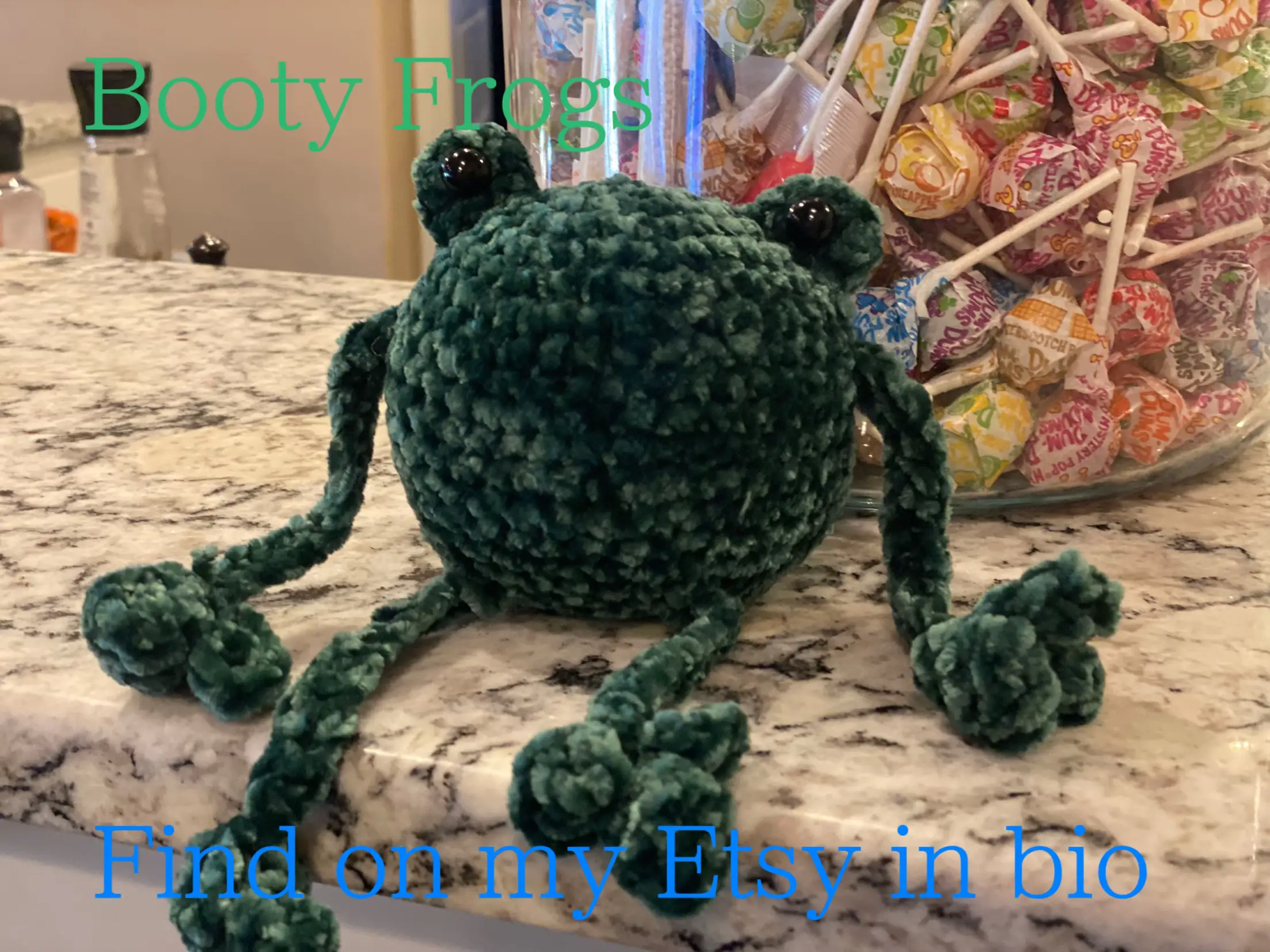Booty Frog 🍑🍑 | Gallery posted by FroggiCrochet | Lemon8