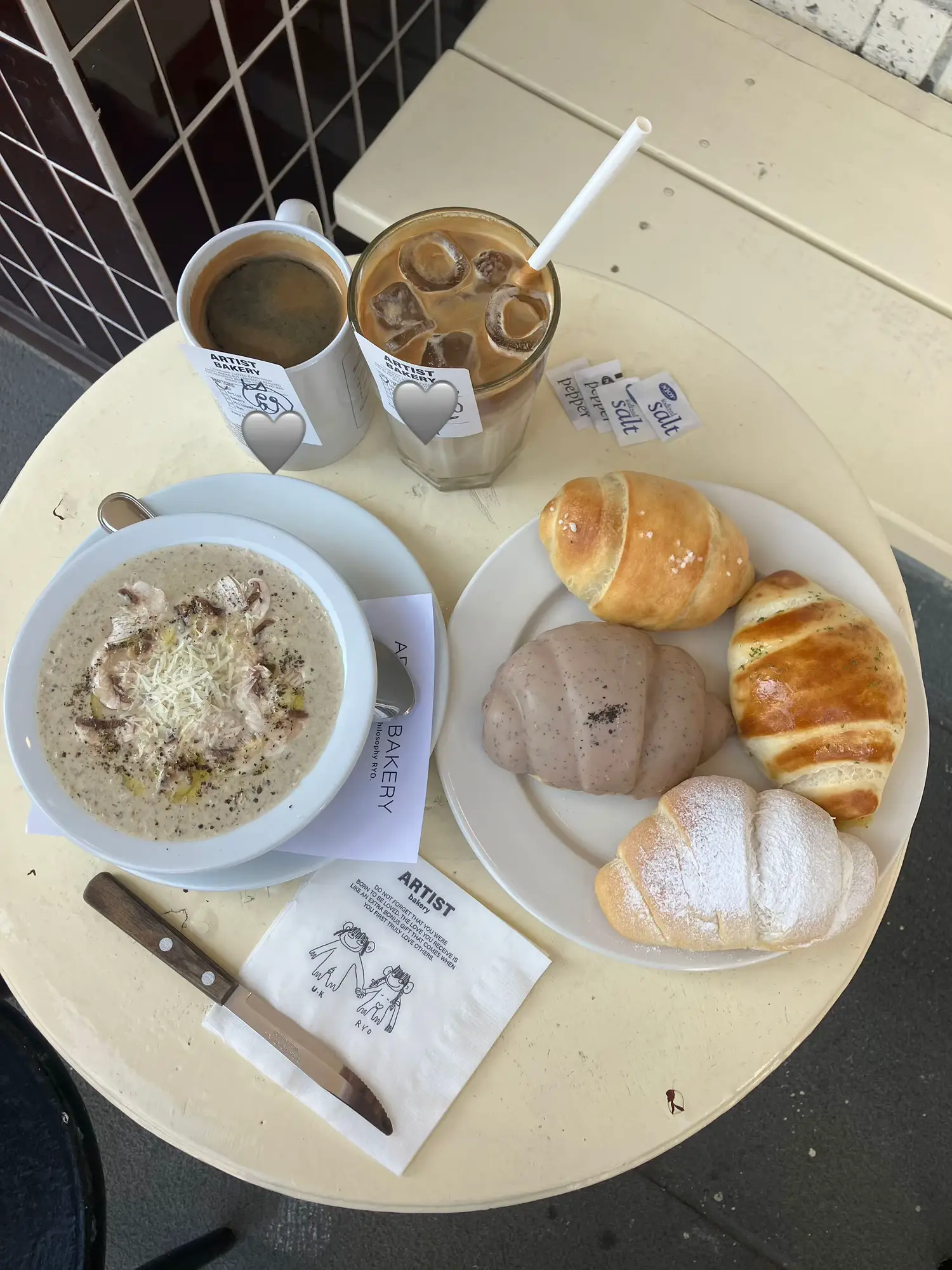 📍🇰🇷話題の塩パン専門店🥐🩶 安国カフェ arthist bakery | ruru🐣が投稿したフォトブック | Lemon8