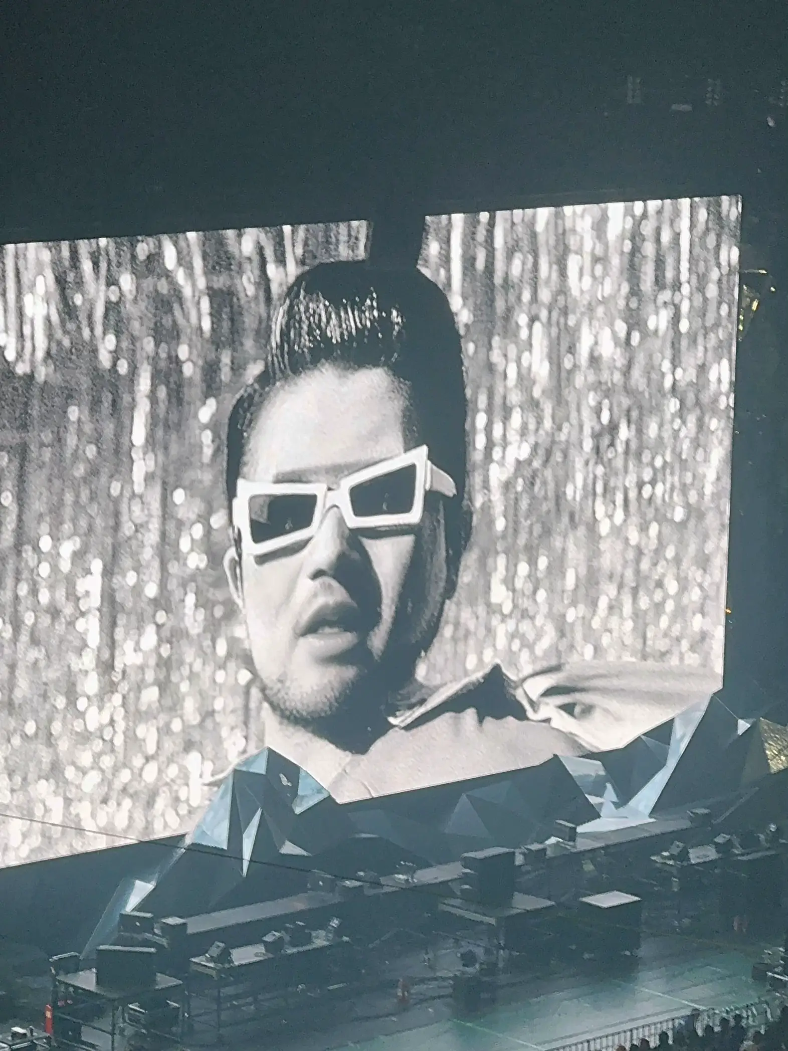 King Gnu 壁紙 - Lemon8検索