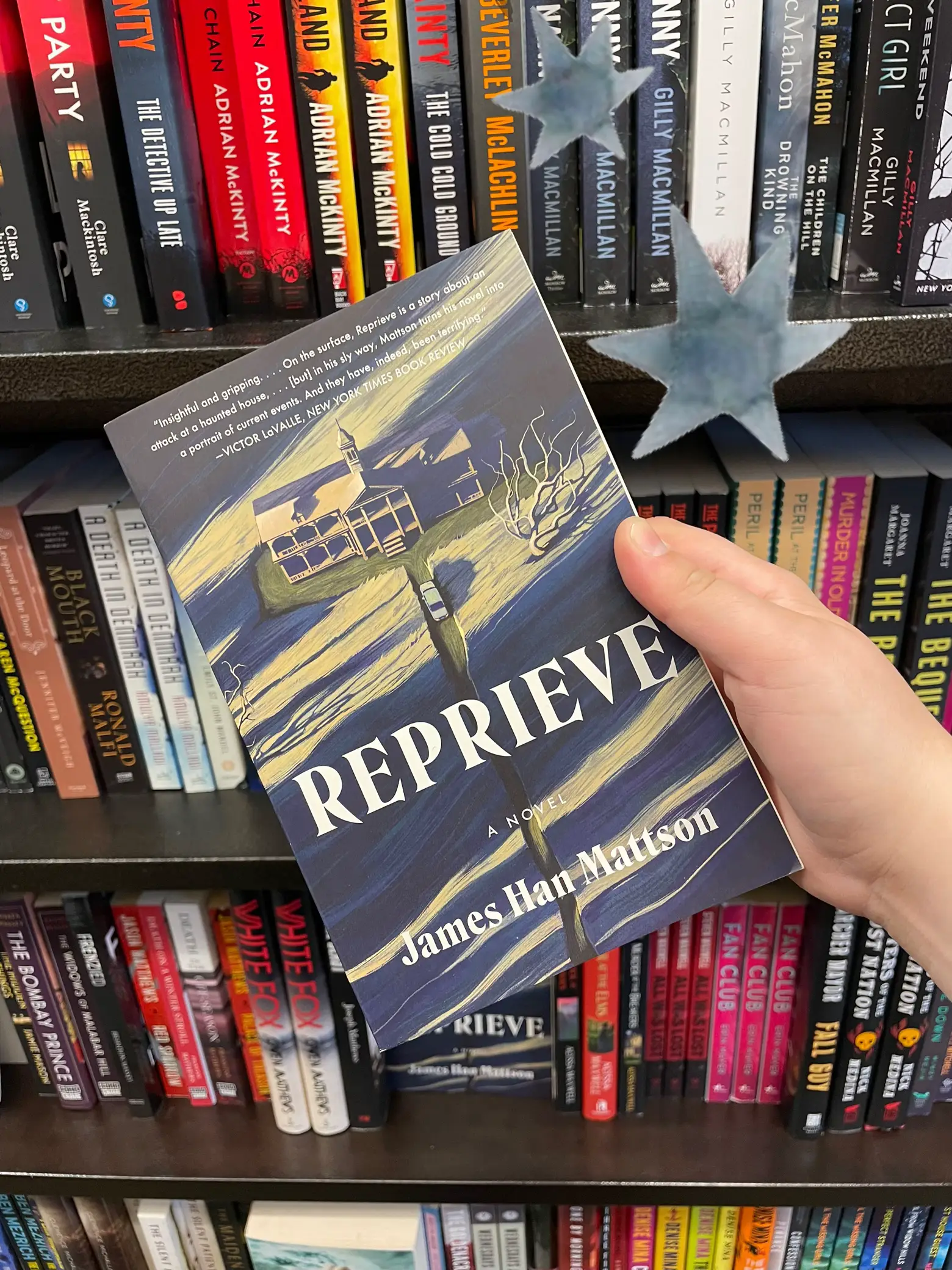 Pretty book covers | แกลเลอรีที่โพสต์โดย Ava🪱 | Lemon8