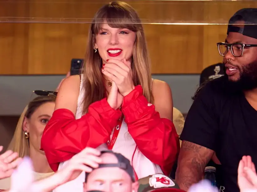 T-swift inspired | แกลเลอรีที่โพสต์โดย Alanagrace28 | Lemon8