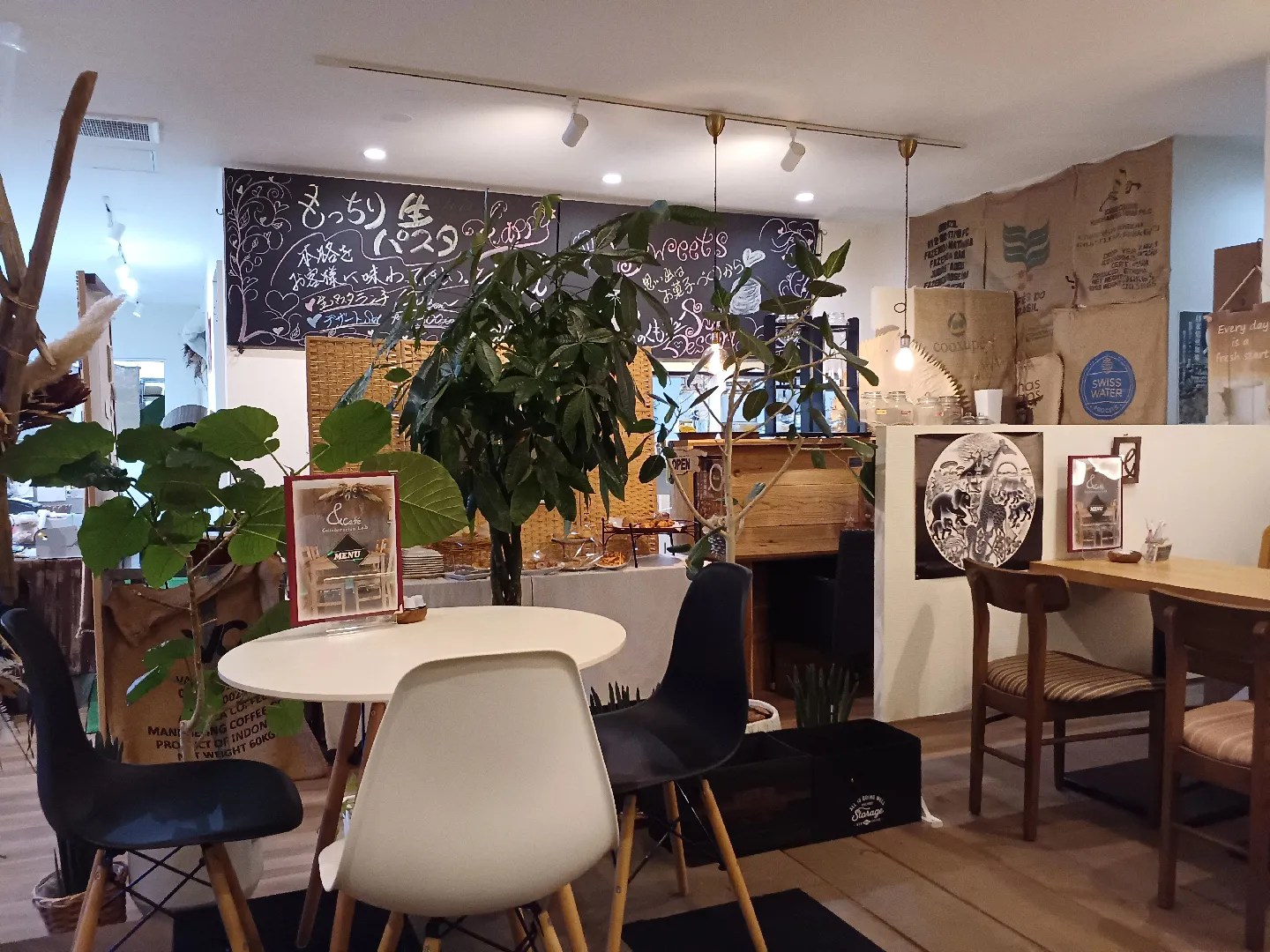 HAPPY DINING LAB&CAFE | うさひまが投稿したフォトブック | Lemon8