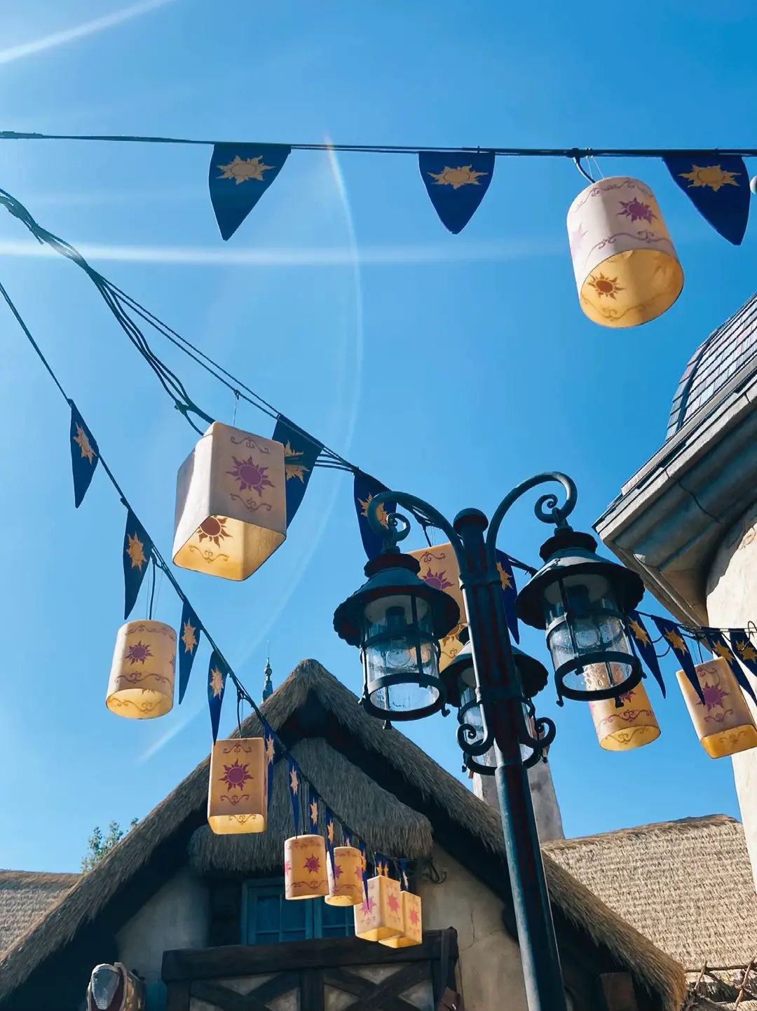 Disney’s Magic Kingdom Photo Inspo | Gallery posted by Morgan 🩷 | Lemon8