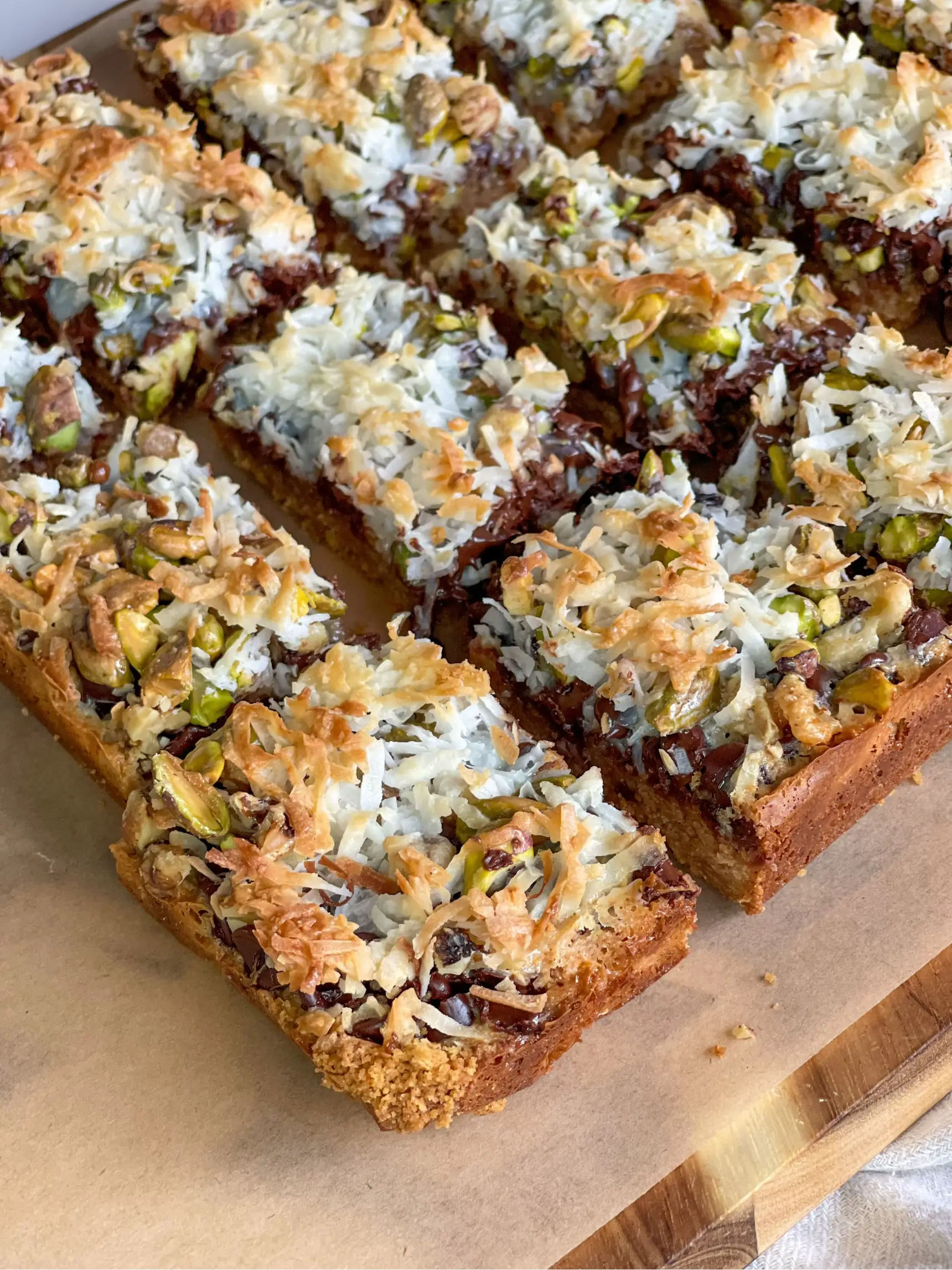 Magic bars | Video published by Emanskitchen | Lemon8