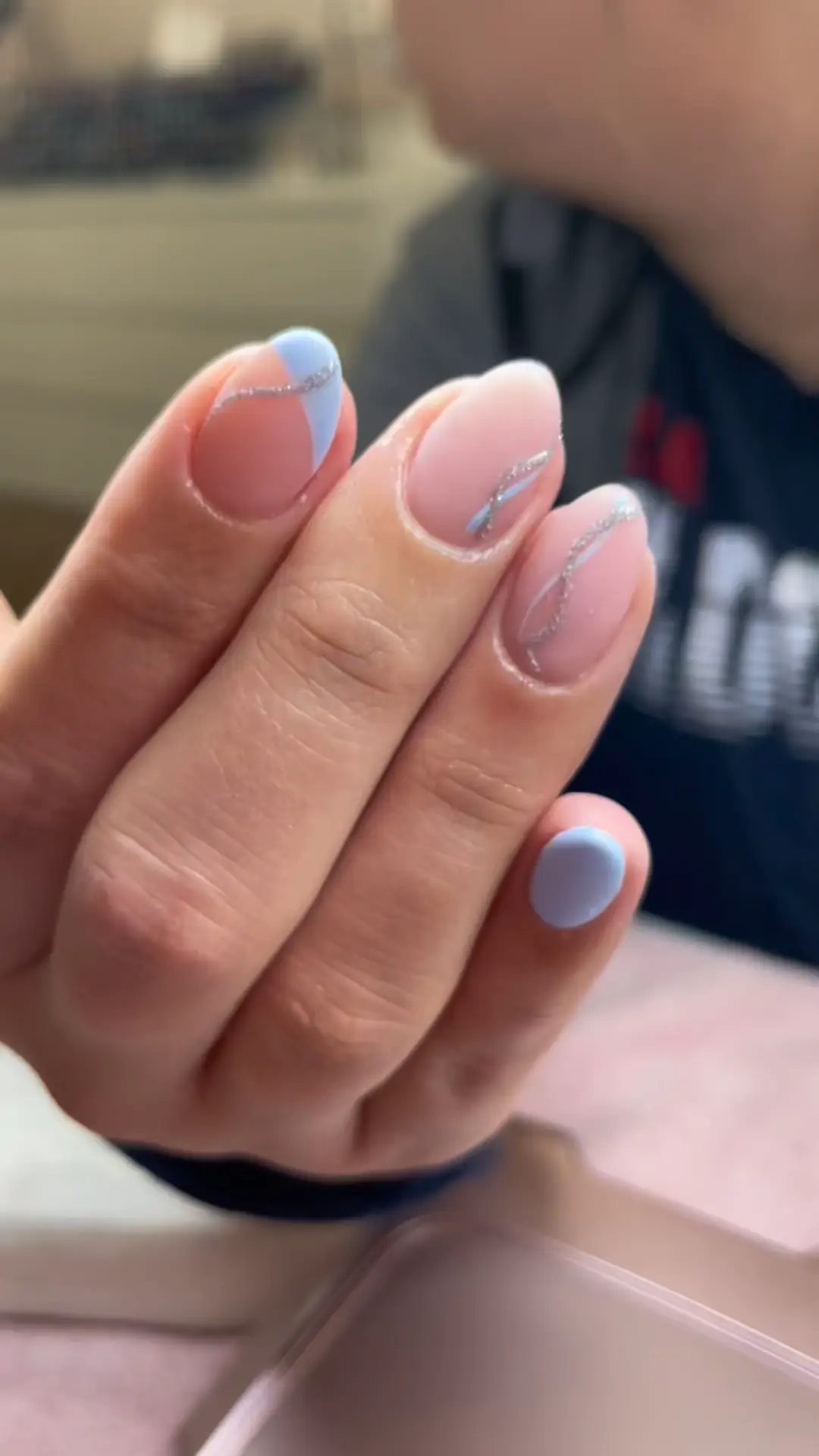 Almond Shape Nails | Video published by 𝔸𝕟𝕘𝕖𝕝𝕚𝕔𝕒 𝔾𝕚𝕝 | Lemon8