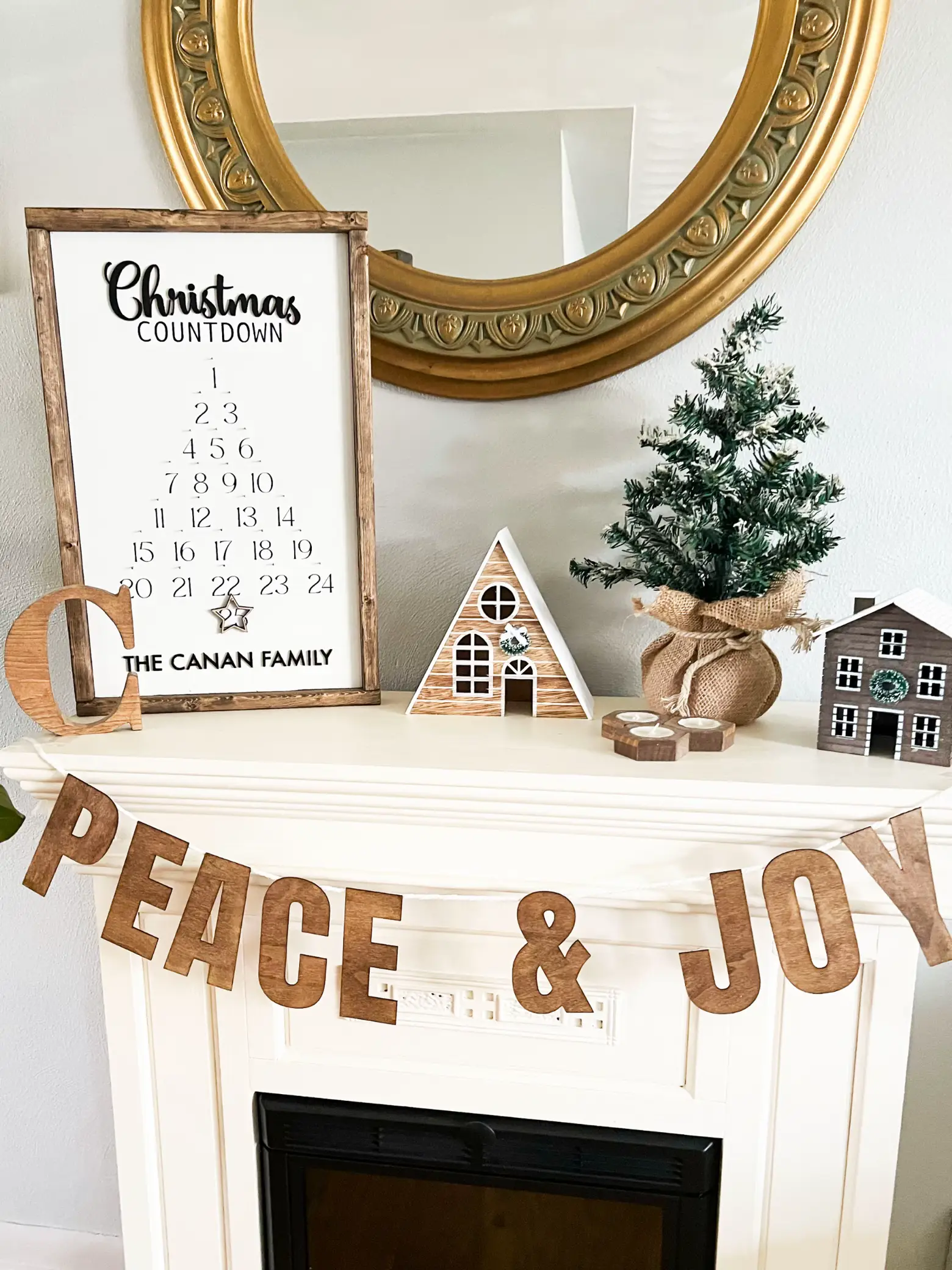 Personalized Christmas Countdown Sign | Gallery posted by Azalia | Lemon8