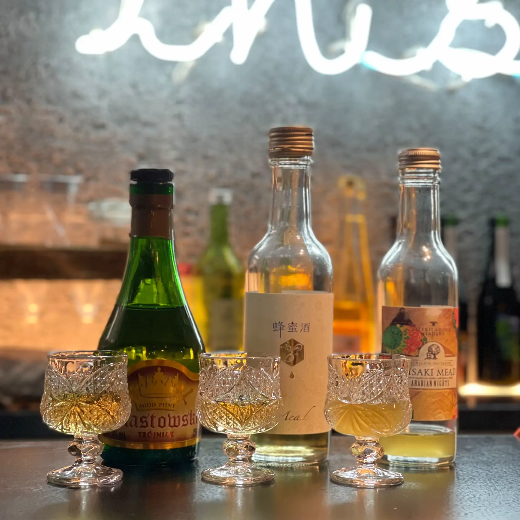 นาโกย่า mead bar Hoshigaoka | แกลเลอรีที่โพสต์โดย りぃさん | Lemon8