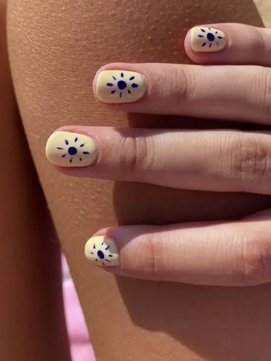 Short nail inspo | Gallery posted by Andrea 🌈 | Lemon8