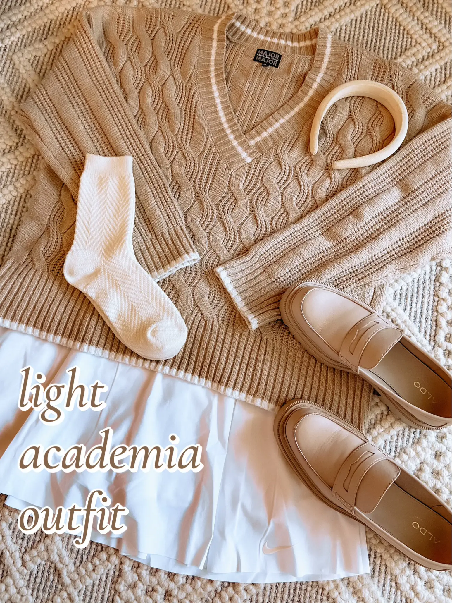 Light Academia Outfit 🤍 | Video published by tamilynnae | Lemon8