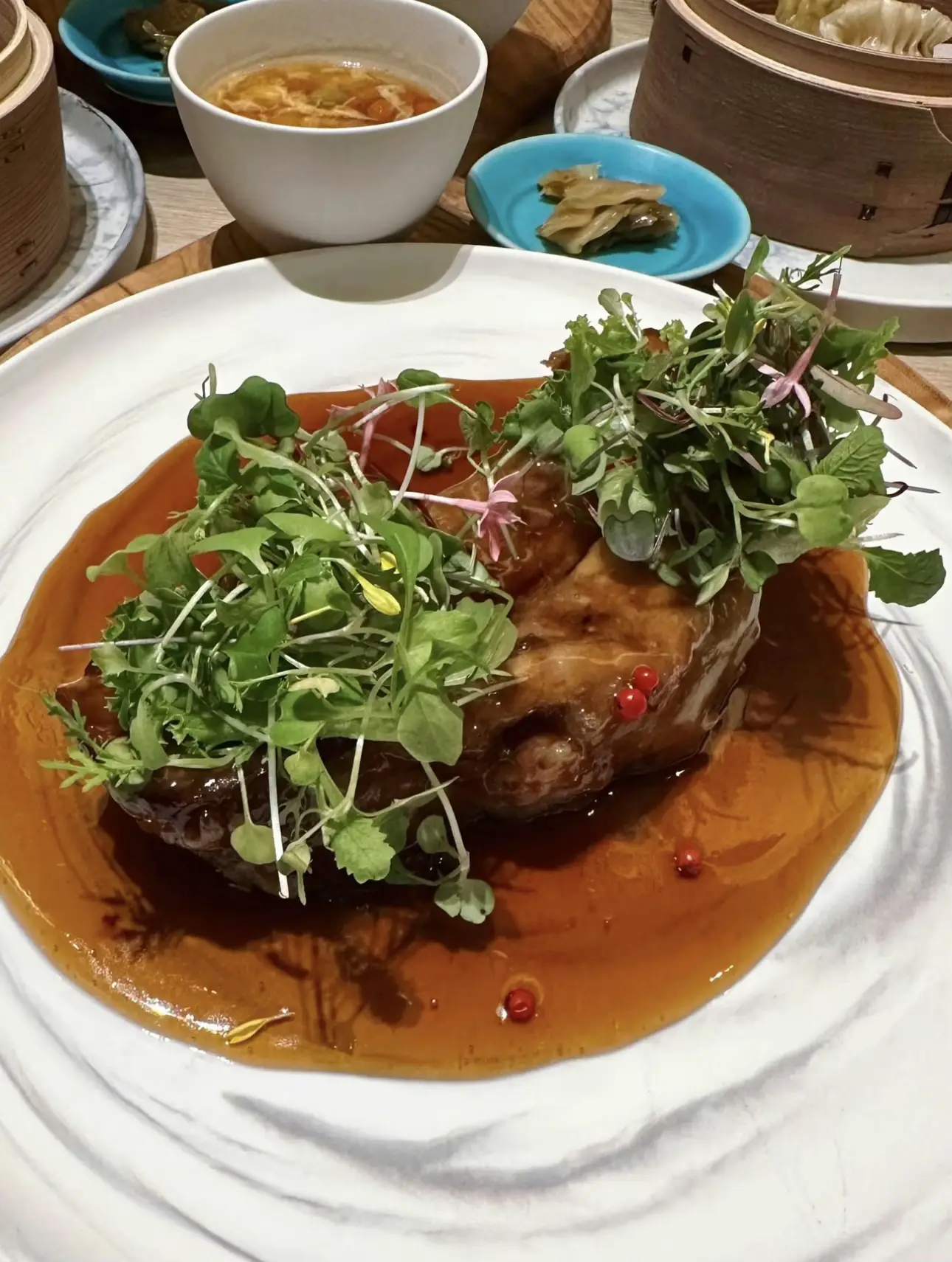 atelier HANADA by 森本（大阪・淀屋橋）心斎橋の人気中華の新ブランドがオープン | fox.osaka 大阪グルメが投稿したフォトブック | Lemon8