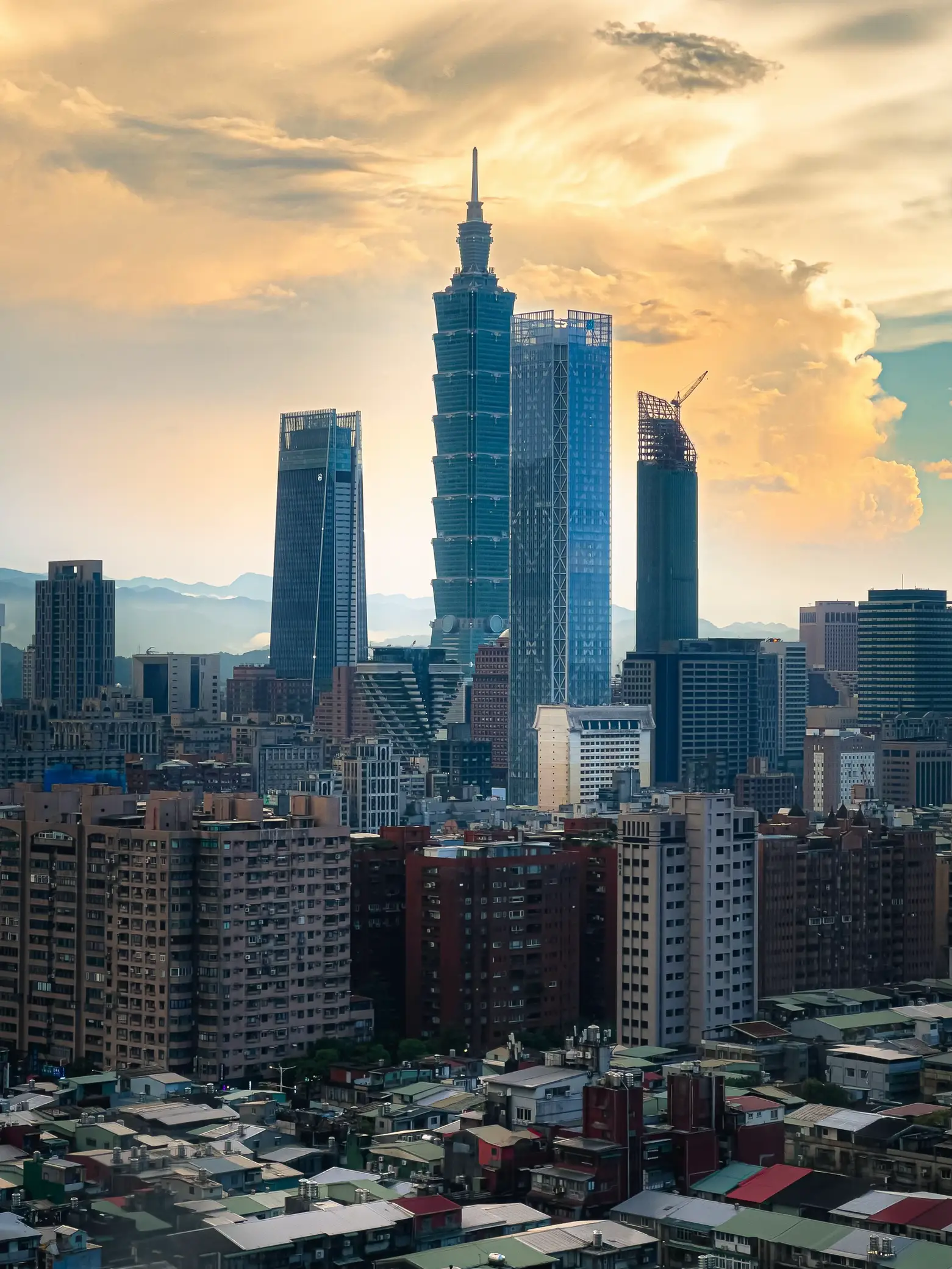 Taiwan 】 The secret spot of Taipei 101 where modern and retro merge ...