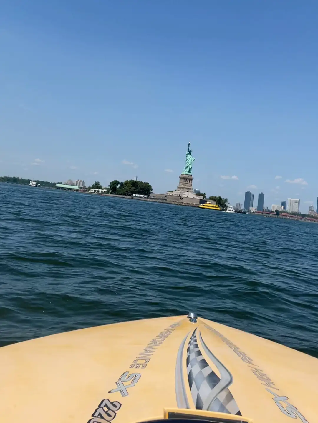 Take a ride with me. Let’s talk. | วิดีโอที่เผยแพร่โดย Jae Luxe | Lemon8