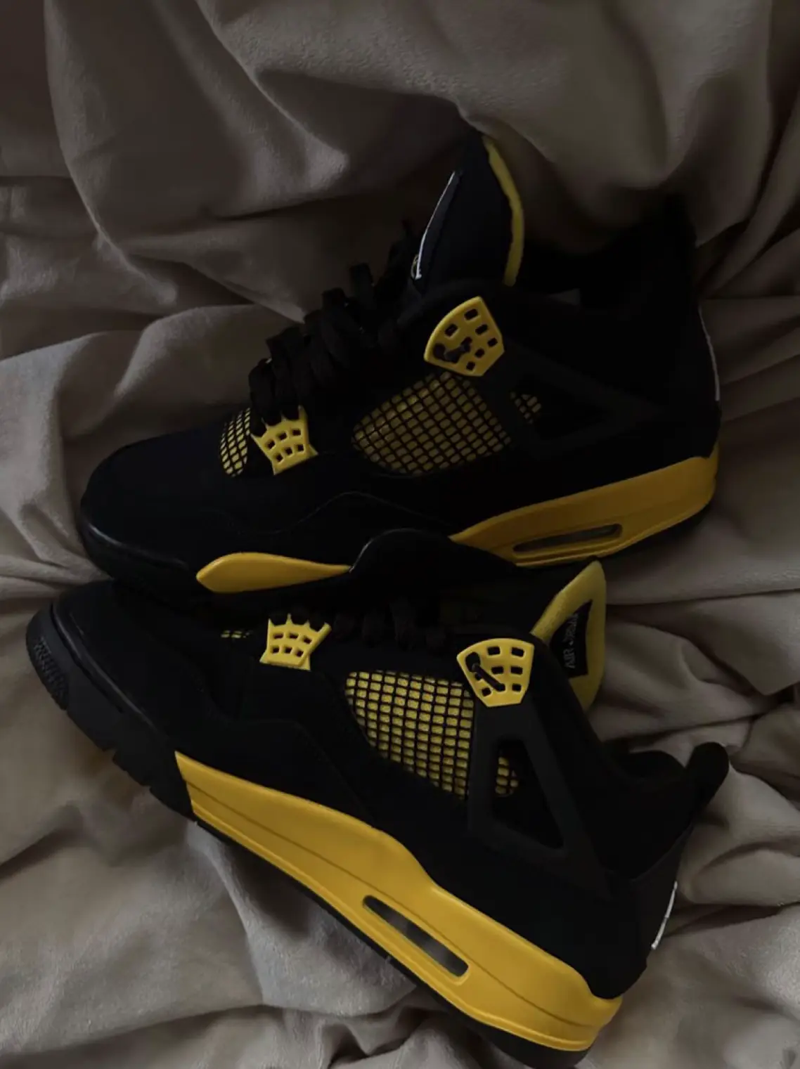 shoes i want 😩😩😩 (Retro 4s) | Gallery posted by Baí Maėlys 🫶🏾 | Lemon8