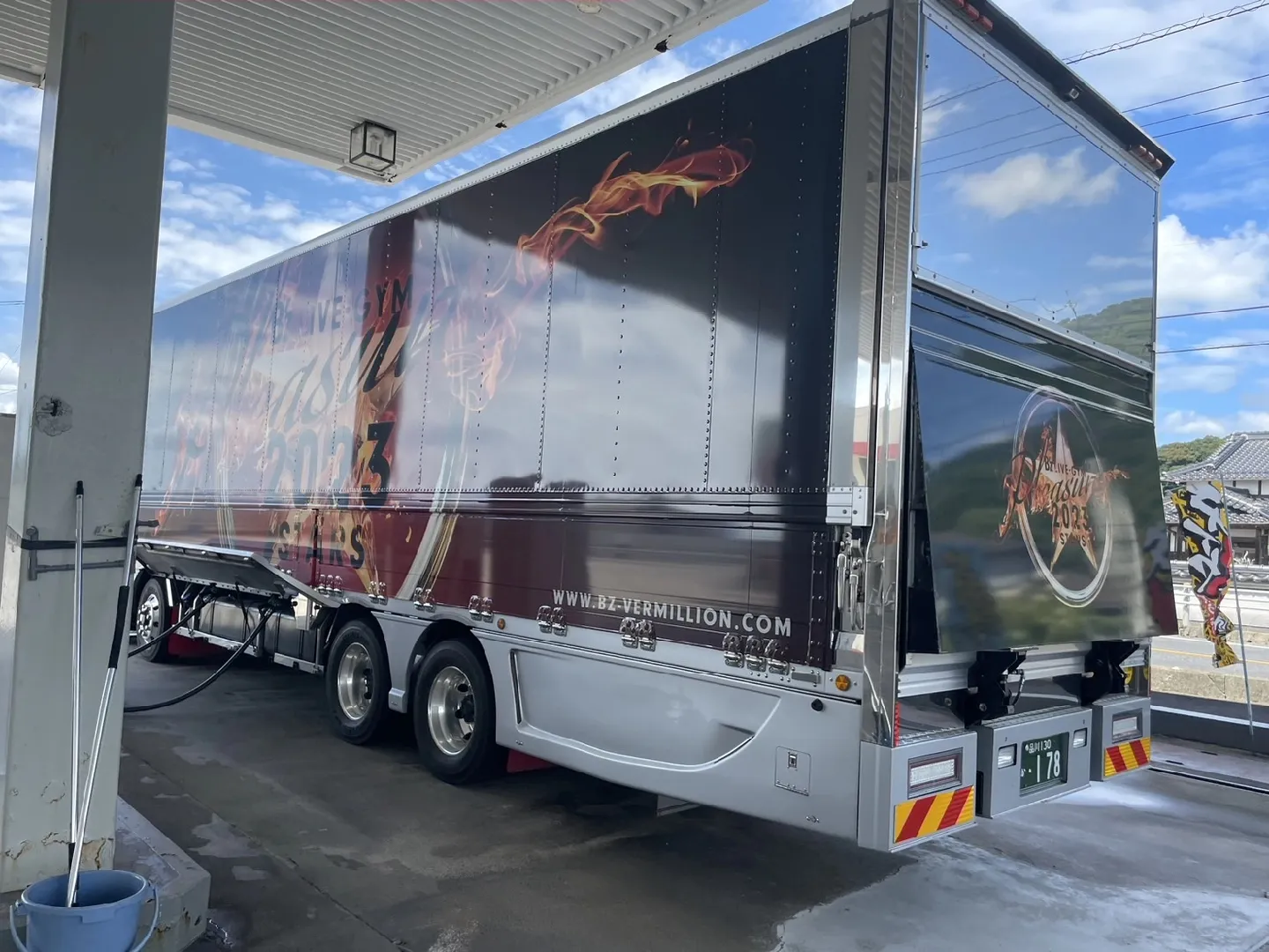 Bz Truck | Gallery posted by ゆみっち | Lemon8