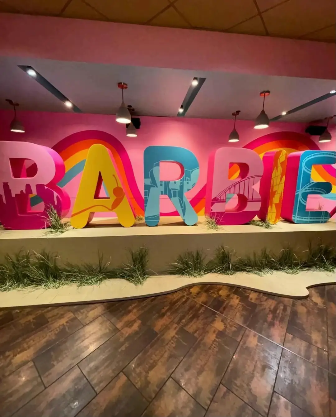 Barbie Cafe 🩷 | Gallery posted by Miranda Waade | Lemon8
