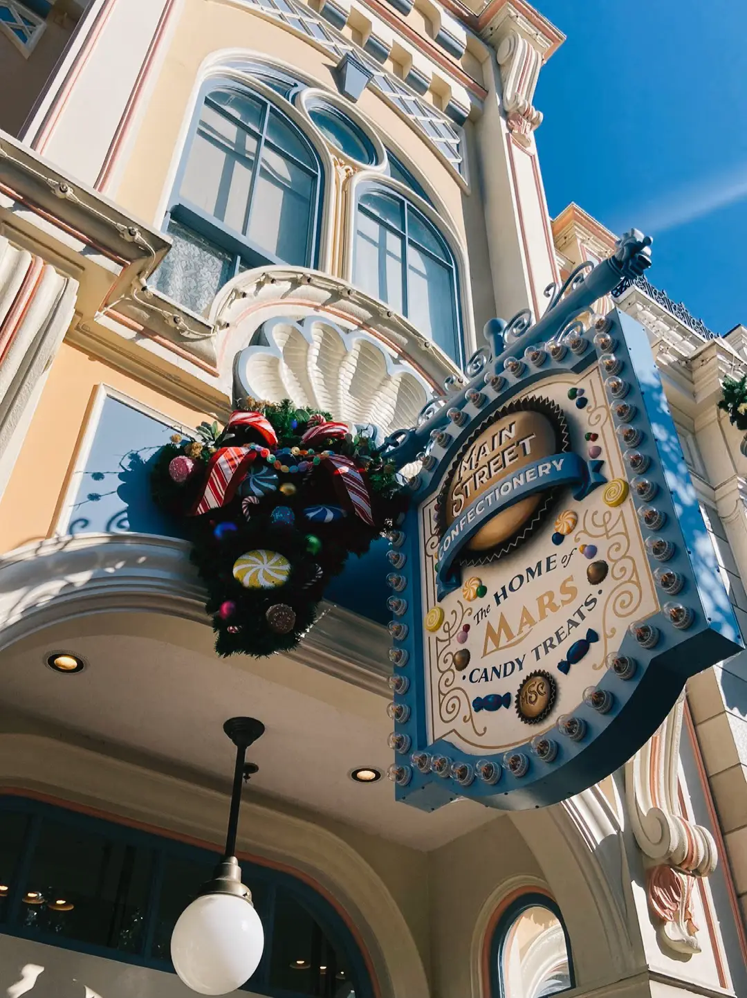 Disney’s Magic Kingdom Photo Inspo | Gallery posted by Morgan 🩷 | Lemon8