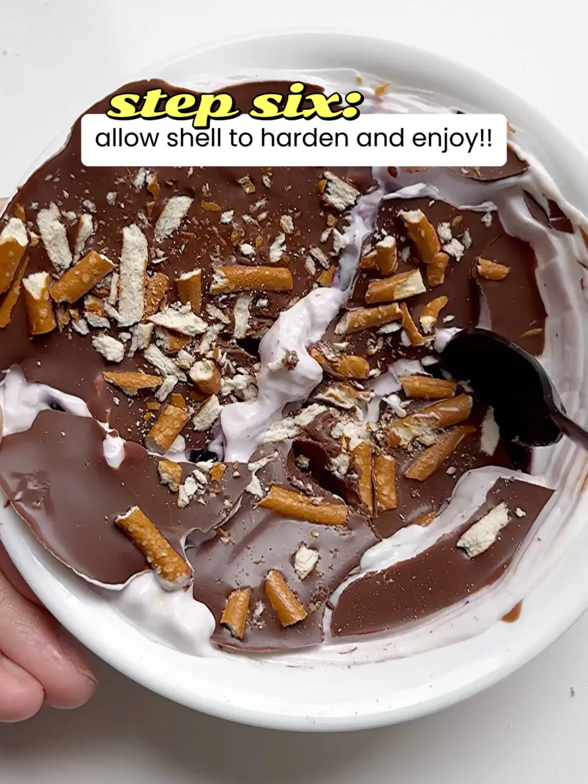 how to make a magic shell yogurt bowl | Gallery posted by naya | Lemon8