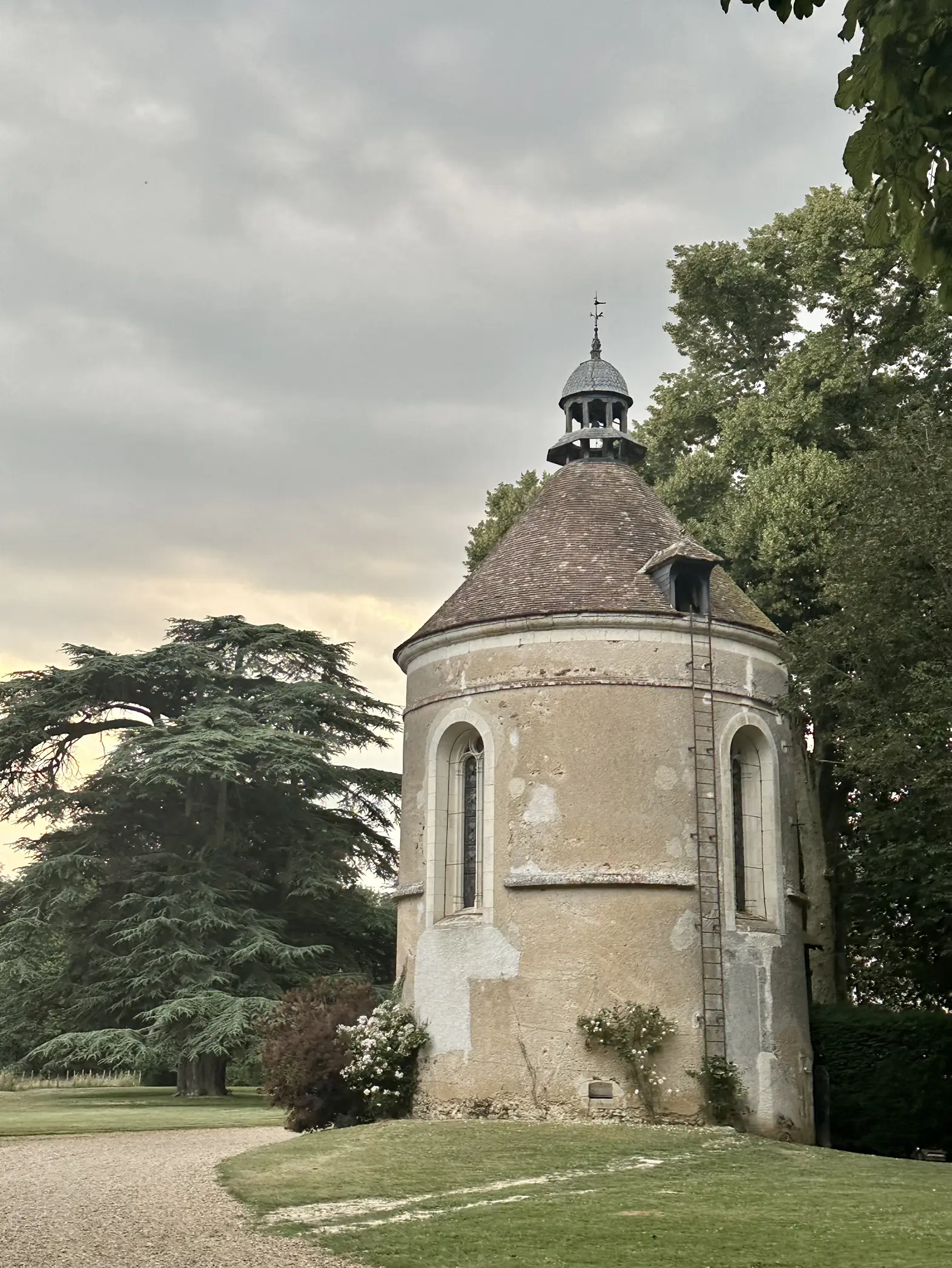 Chateau in the French countryside 🇫🇷 | Gallery posted by Jacob Drake ...