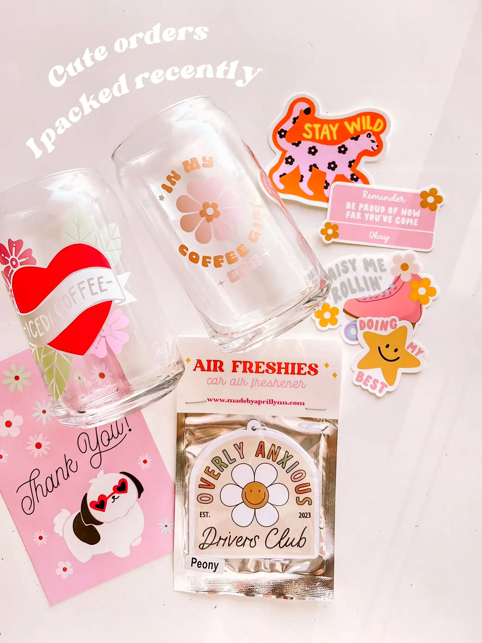 Cute orders I packed for my small biz 🫶 | แกลเลอรีที่โพสต์โดย April ...