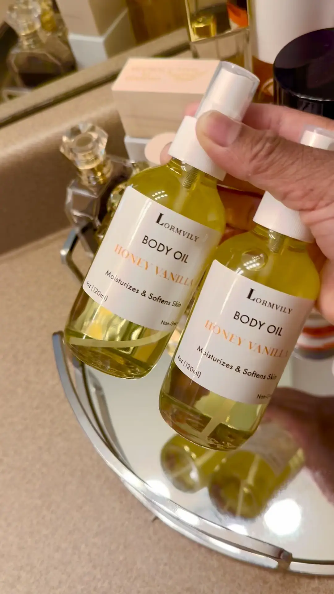 Honey Vanilla Body Oil | Video published by Lormvily | Lemon8