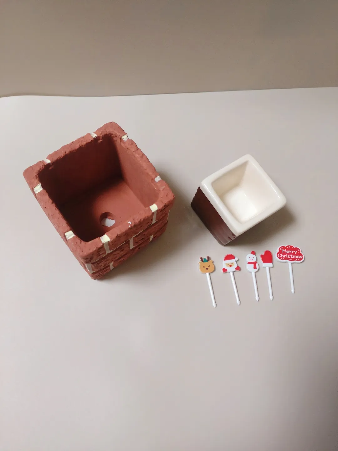 可愛い♡レンガの鉢🧱🎅みつけた💇‍♀️ | hiro 1972が投稿したフォトブック | Lemon8