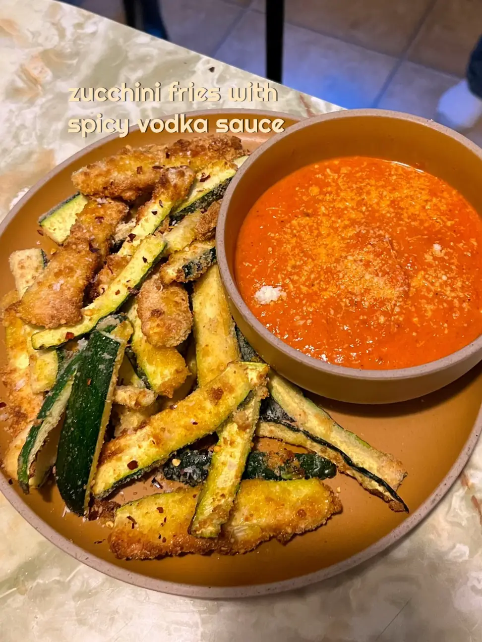 zucchini fries with spicy vodka sauce🥵 | Gallery posted by Skylar🫶 | Lemon8