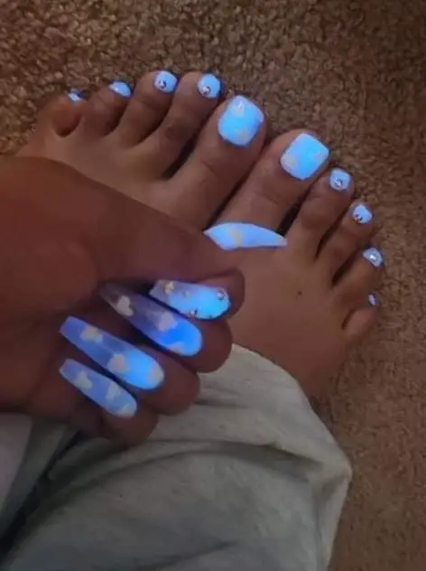 Matching nails & toes sets 💅🏼 | Gallery posted by Desiree Marie | Lemon8
