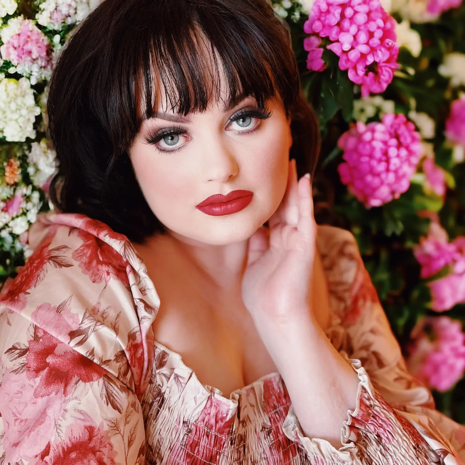 self portrait 📷. | Gallery posted by amber cross | Lemon8