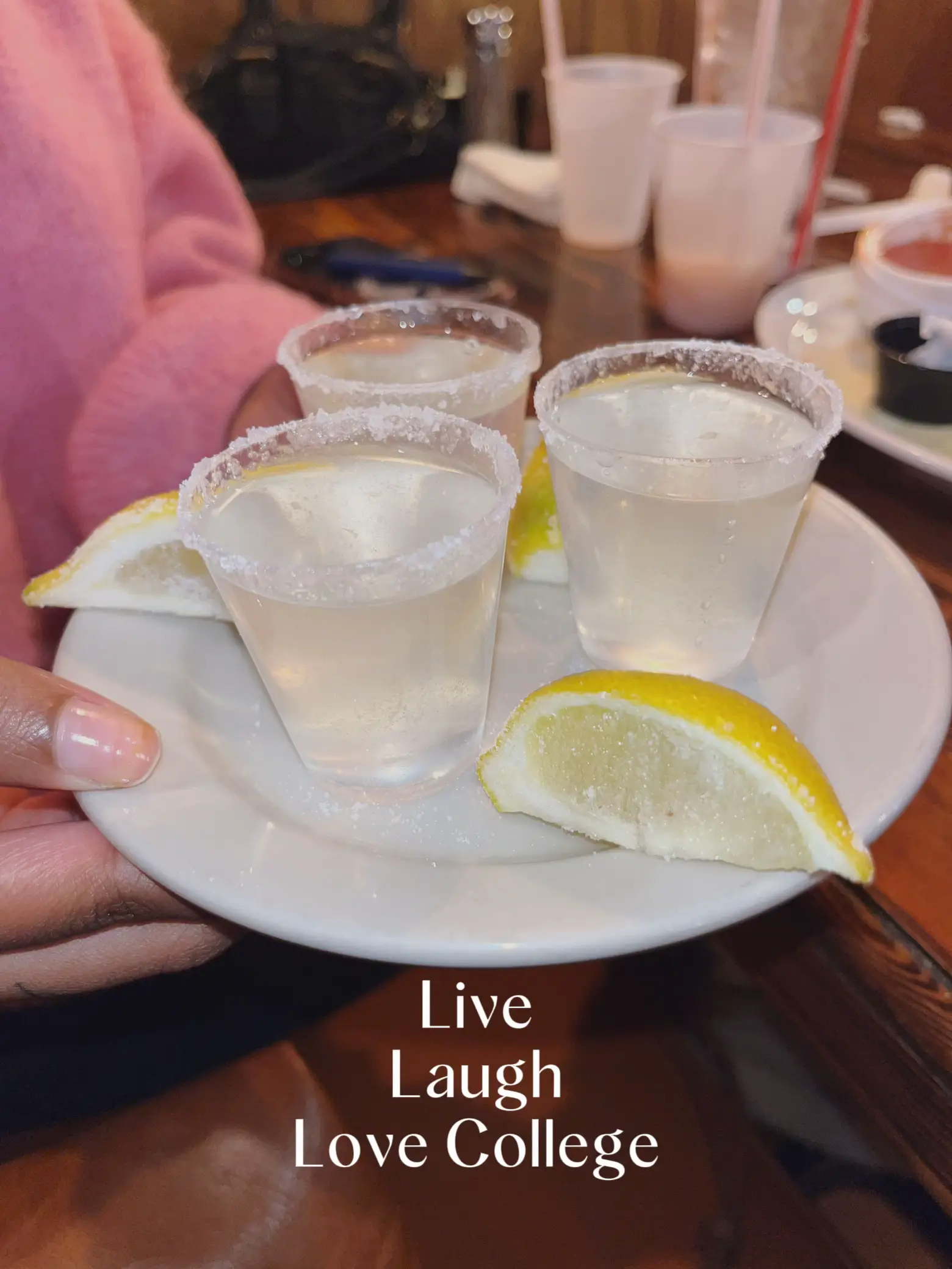 Thursday night: college edition | Gallery posted by Mikayla Banyard | Lemon8