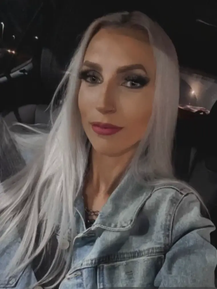 Introducing myself | Gallery posted by Layla 1799 | Lemon8