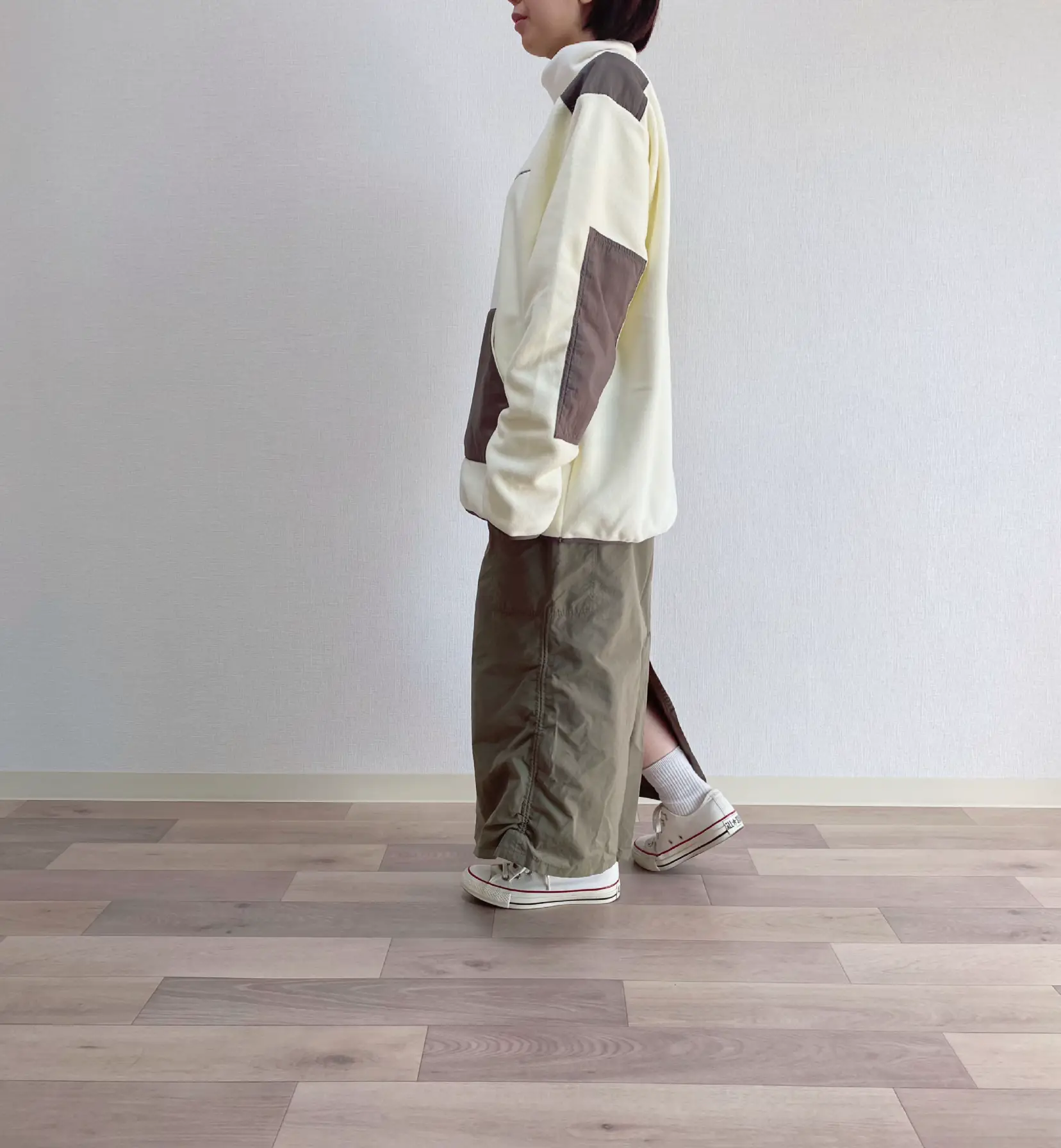 "กระโปรงไนลอน GU" | แกลเลอรีที่โพสต์โดย YuI | Lemon8