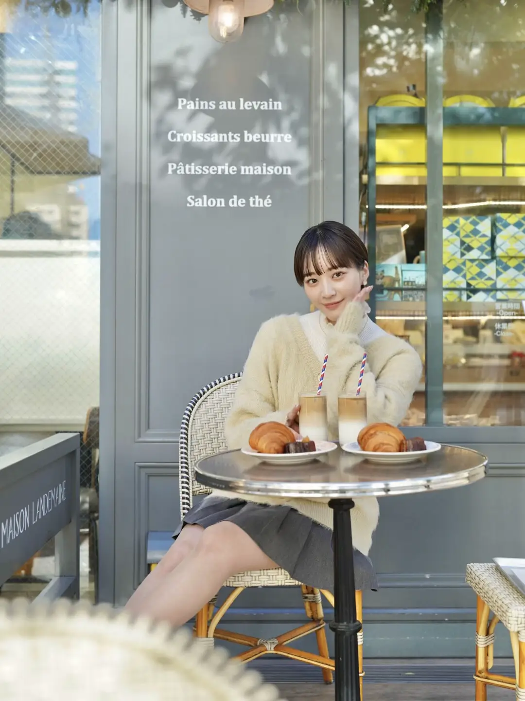 ขนมอบ Boulangery กับครัวซองต์คุณภาพสูงและคาเนเล่ที่สวยงาม🍞💗 | แกลเลอรี ...