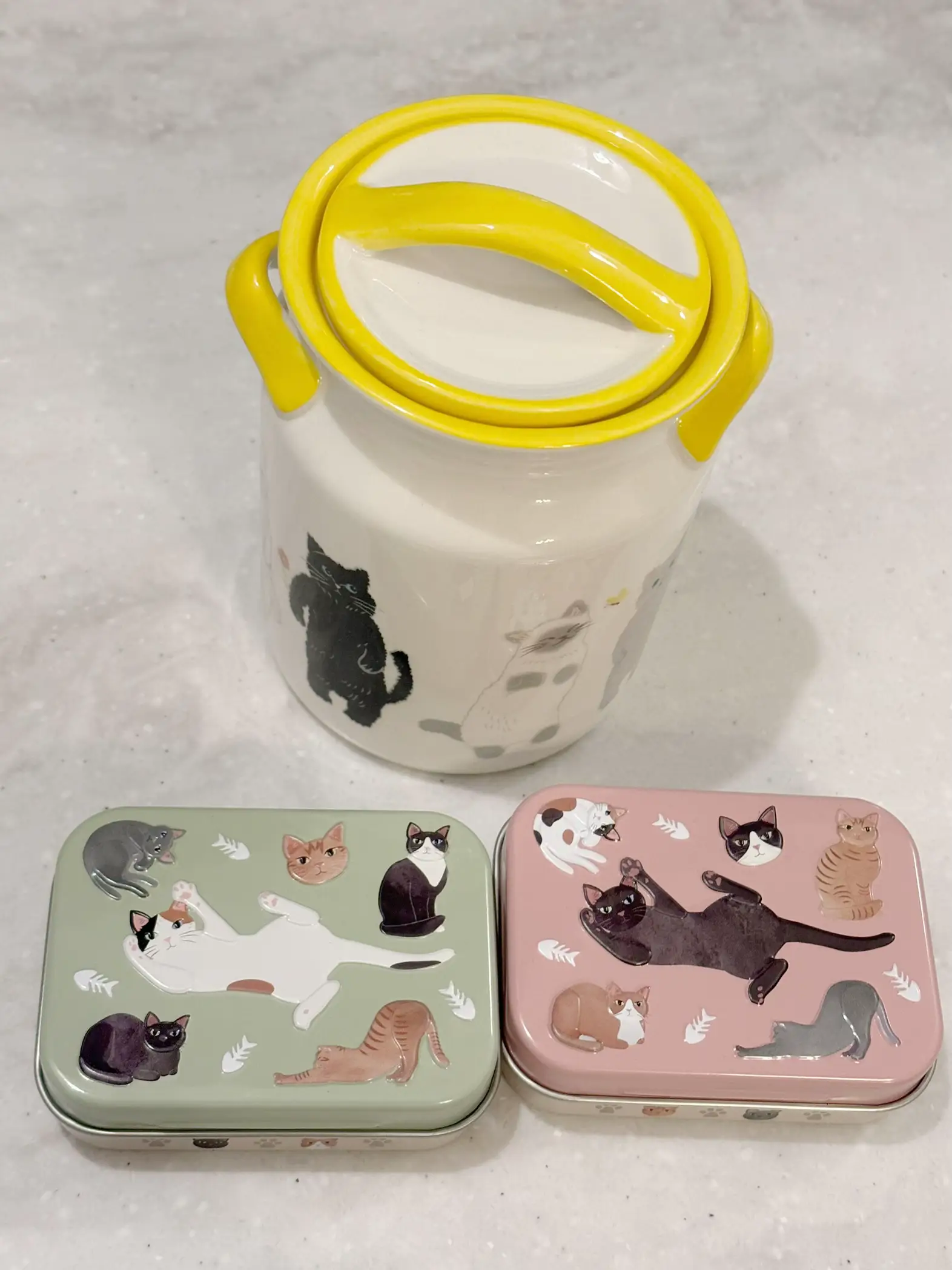 KALDI猫の日グッズ | あっこっこが投稿したフォトブック | Lemon8