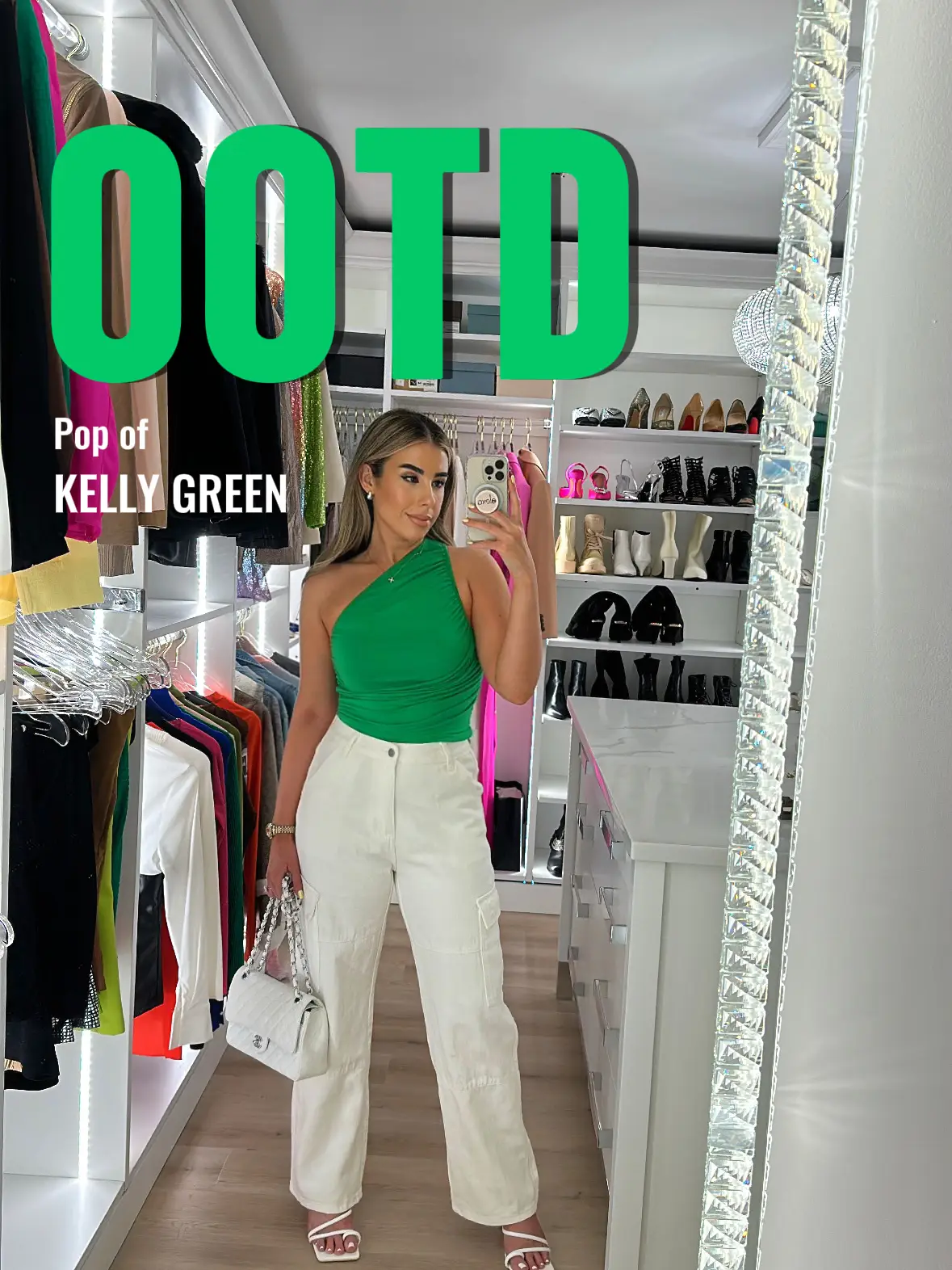 Love a pop of Kelly Green!💚 | Gallery posted by Alexa Persico | Lemon8