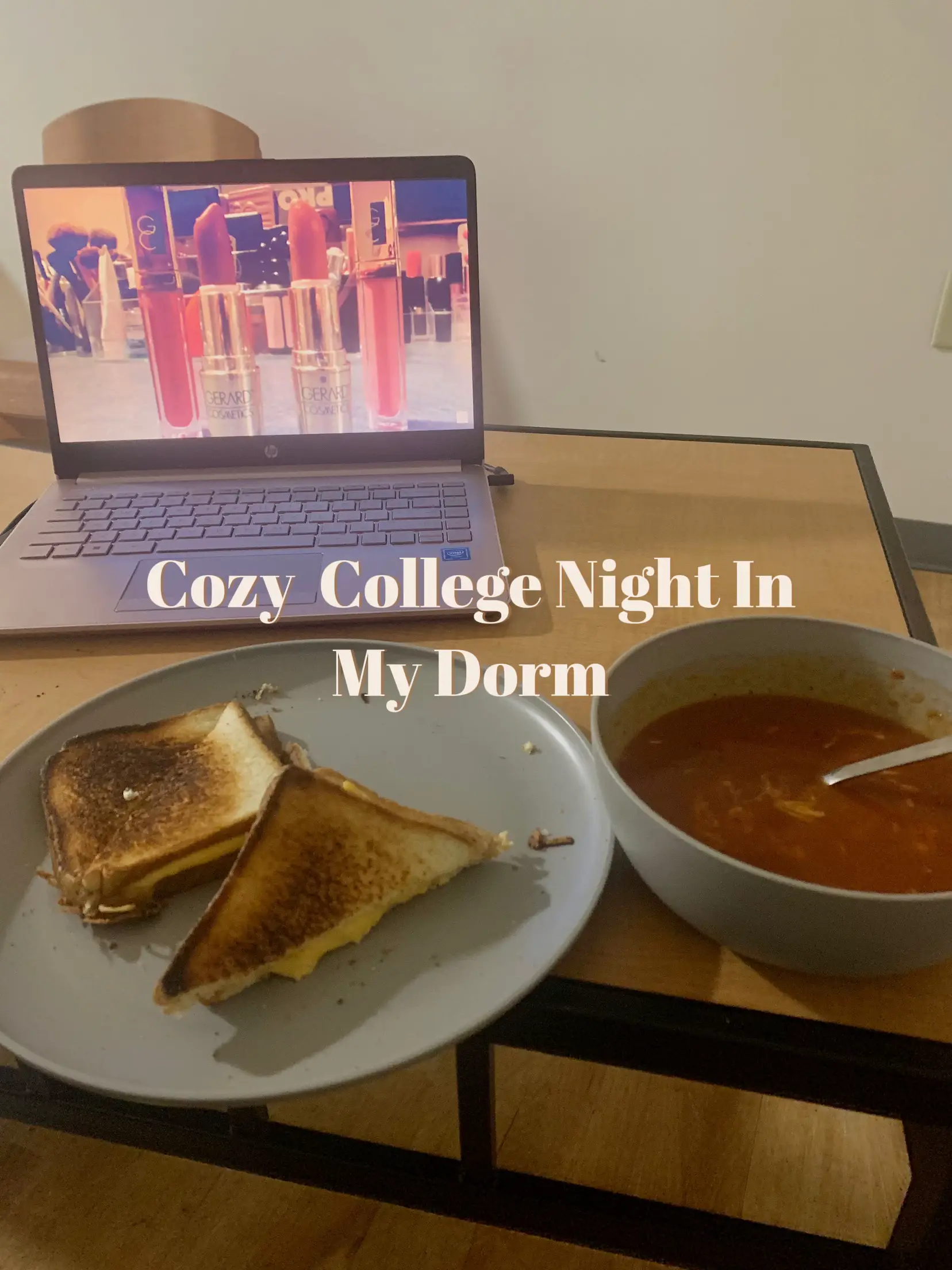 Cozy College Night In My Dorm | Gallery posted by AlexWorldK | Lemon8