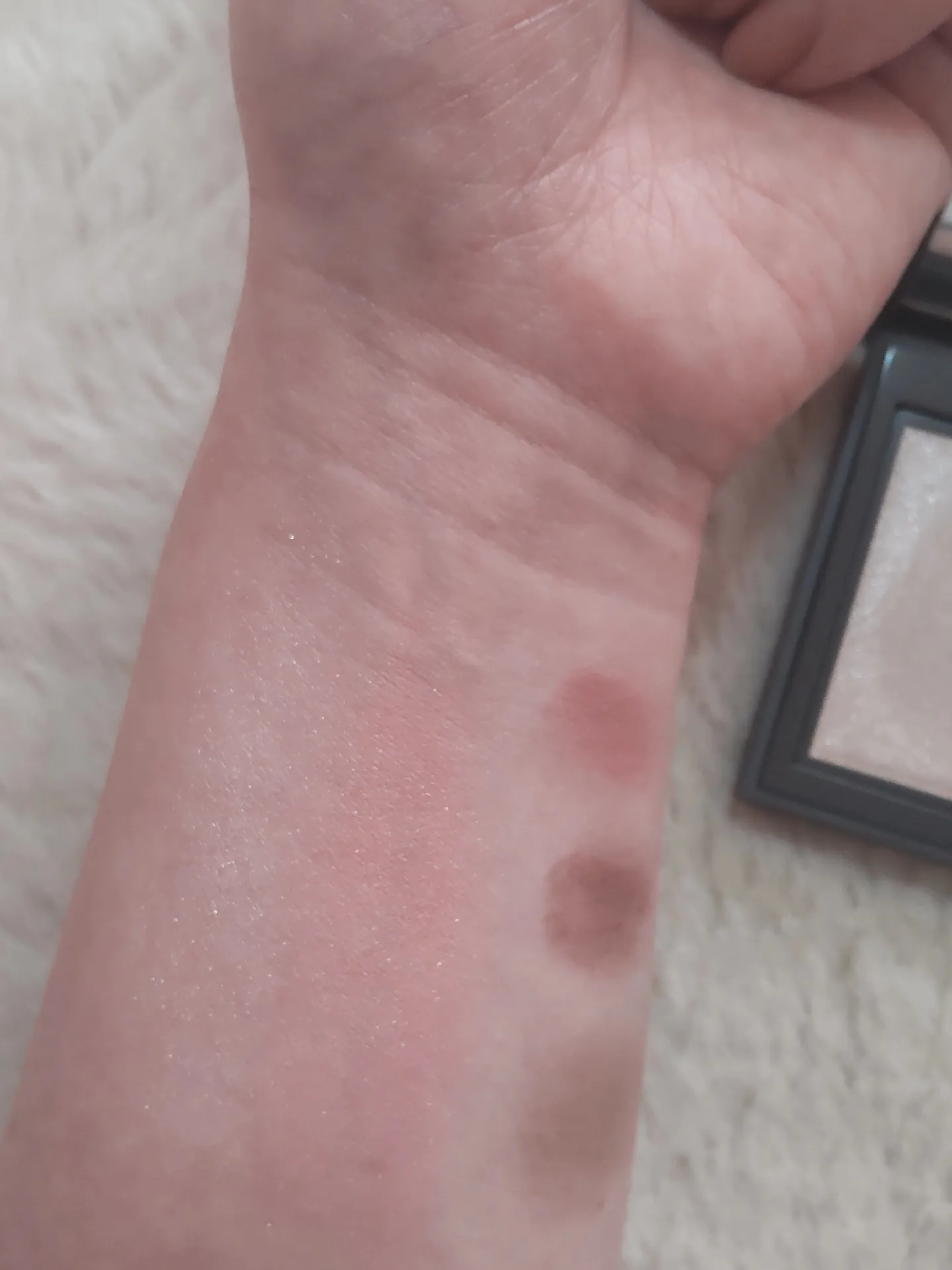 \ สะดวกเมื่ออยู่หรือกระเป๋ามินิ !! / | แกลเลอรีที่โพสต์โดย chiro.*♡ | Lemon8