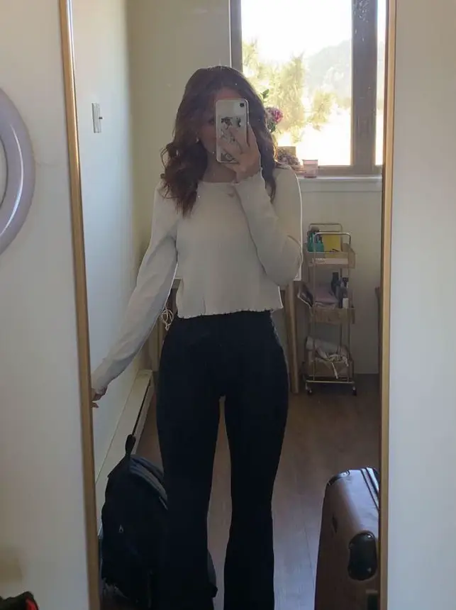 Comfy girl aesthetic | Gallery posted by lemon444 | Lemon8