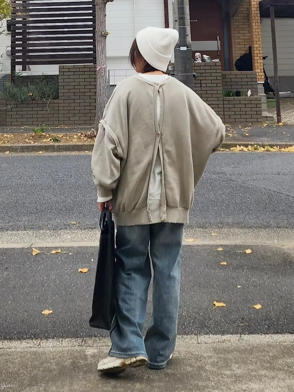 [ผู้ชนะที่ยิ่งใหญ่] Light Denim♥️CBR | แกลเลอรีที่โพสต์โดย プチプラ着回しママriSa. | Lemon8