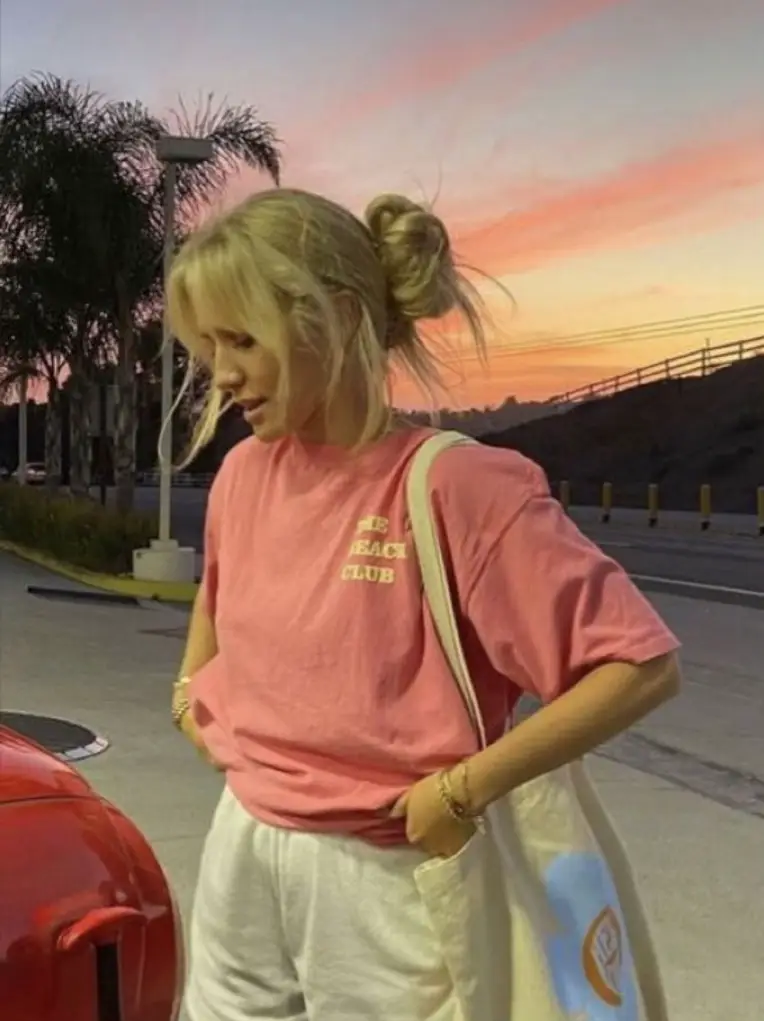 CHILL SUMMER OUTFITS🤍📸☀️🌊 | Gallery posted by Gracie🤍🎧 ️ | Lemon8