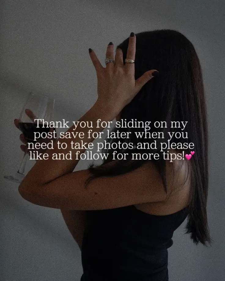 Pose ideas For pictures | Gallery posted by h3art5 | Lemon8