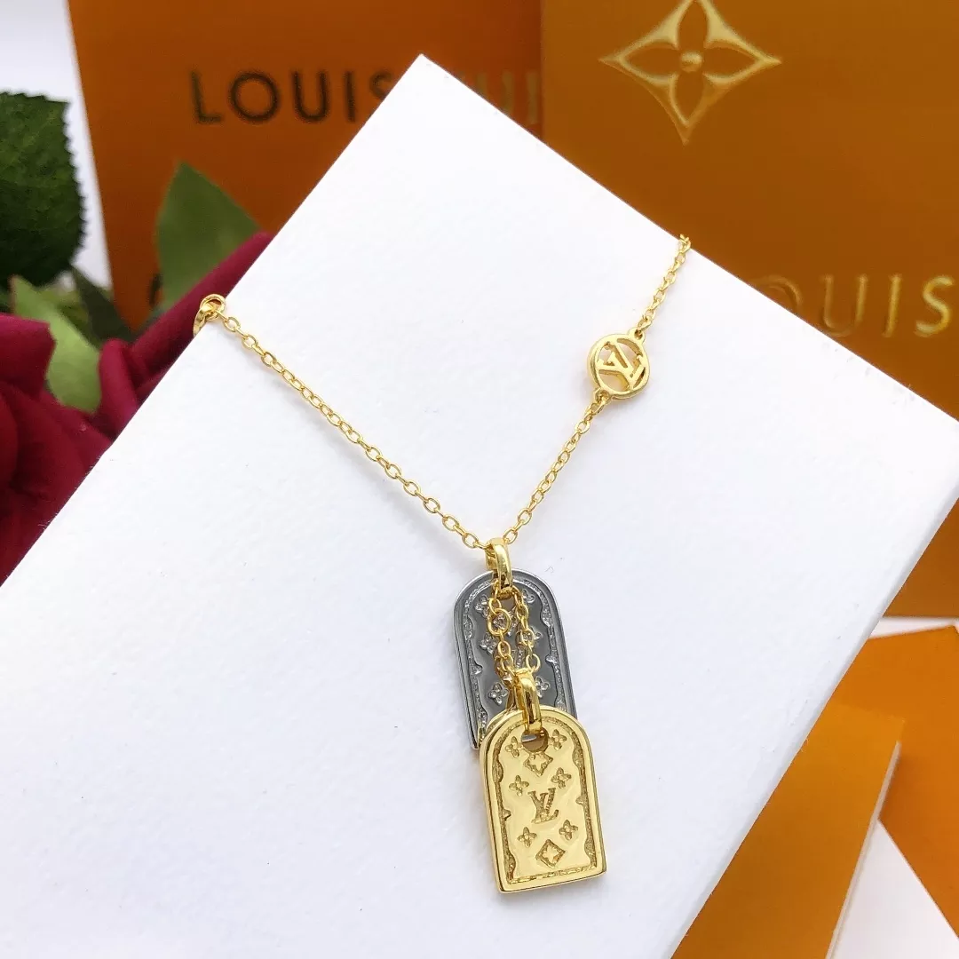 #LOUIS VUITTON #ネックレス | Janel Kellyが投稿したフォトブック | Lemon8