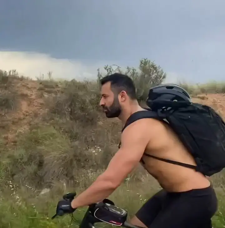 johnhenry982がコンテンツを投稿しました。確認しま | John Henryの投稿動画 | Lemon8