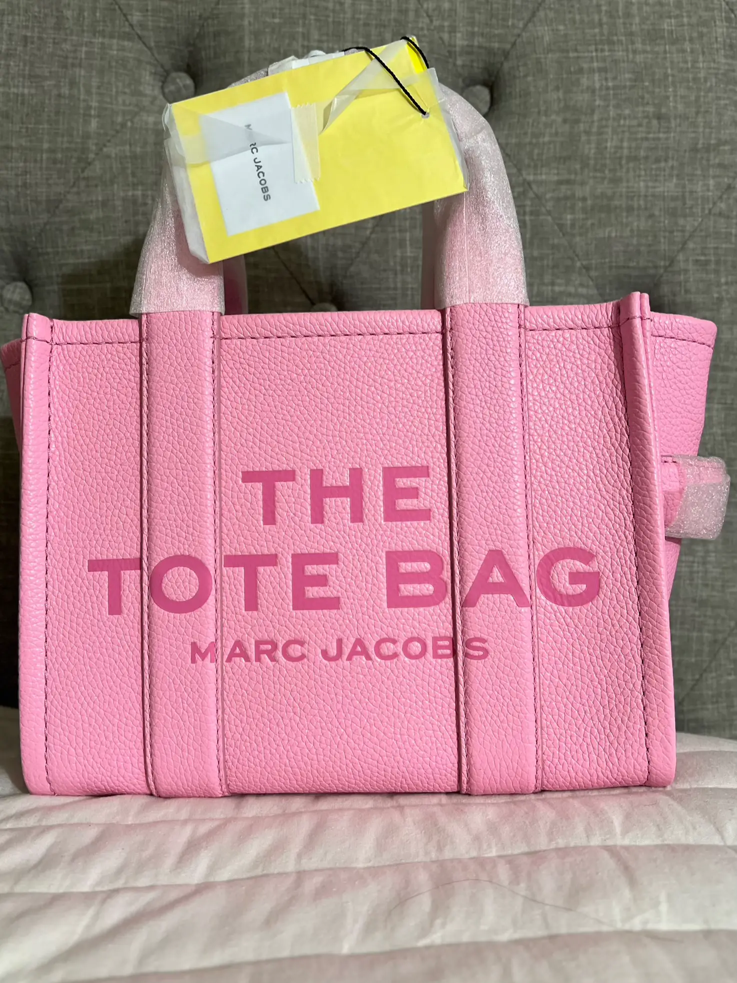 Small Pink 🌸Marc Jacob | Gallery posted by 🌷ESTEFANIA🌷 | Lemon8