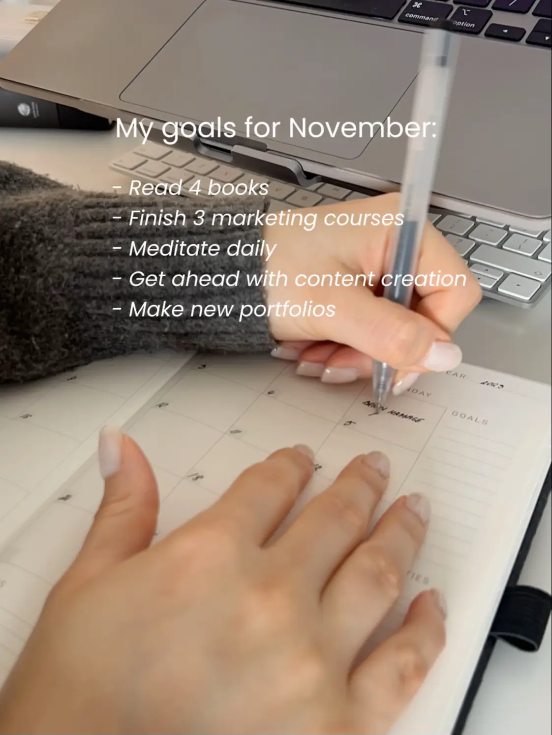 November goals ☁️🍂🤍 | แกลเลอรีที่โพสต์โดย academiceve | Lemon8