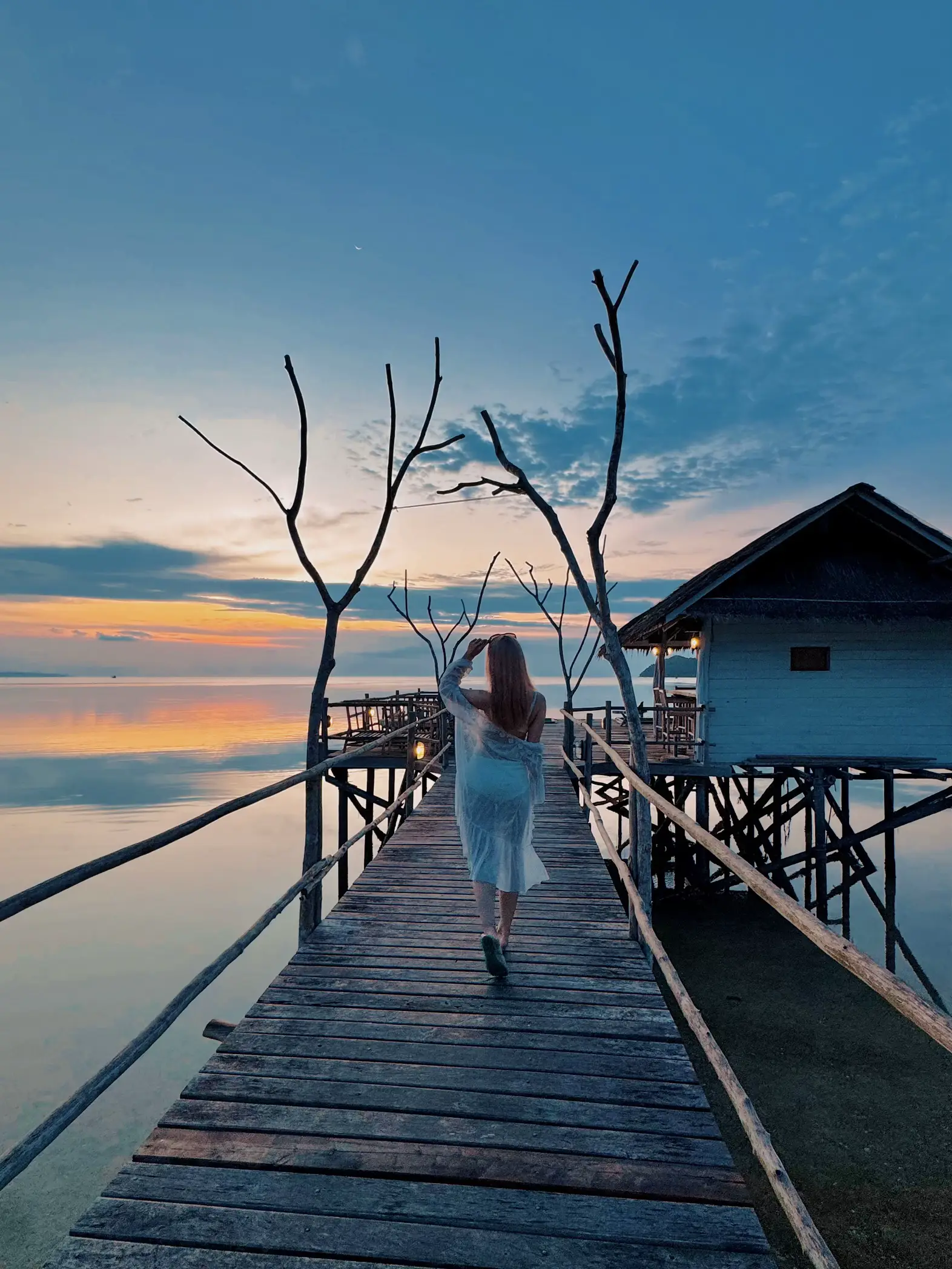 【絶景】Beautiful sunset in Bintan🌅🇮🇩 | aynaa｜旅とグルメ👠が投稿したフォトブック | Lemon8