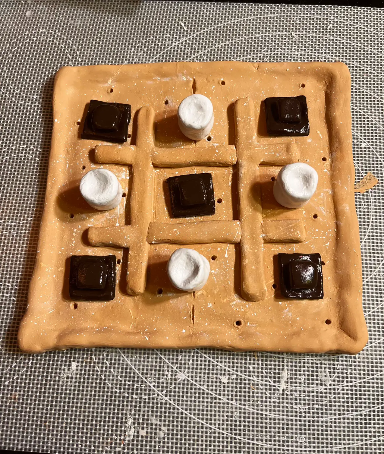 Made a S’mores themed Tic Tac Toe out of Clay🤪 | Gallery posted by ...