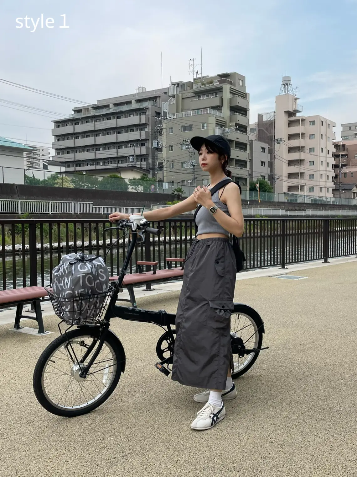 🦙【着回し3選】パラシュートスカート系統別コーデ📚 | uki🦙が投稿したフォトブック | Lemon8