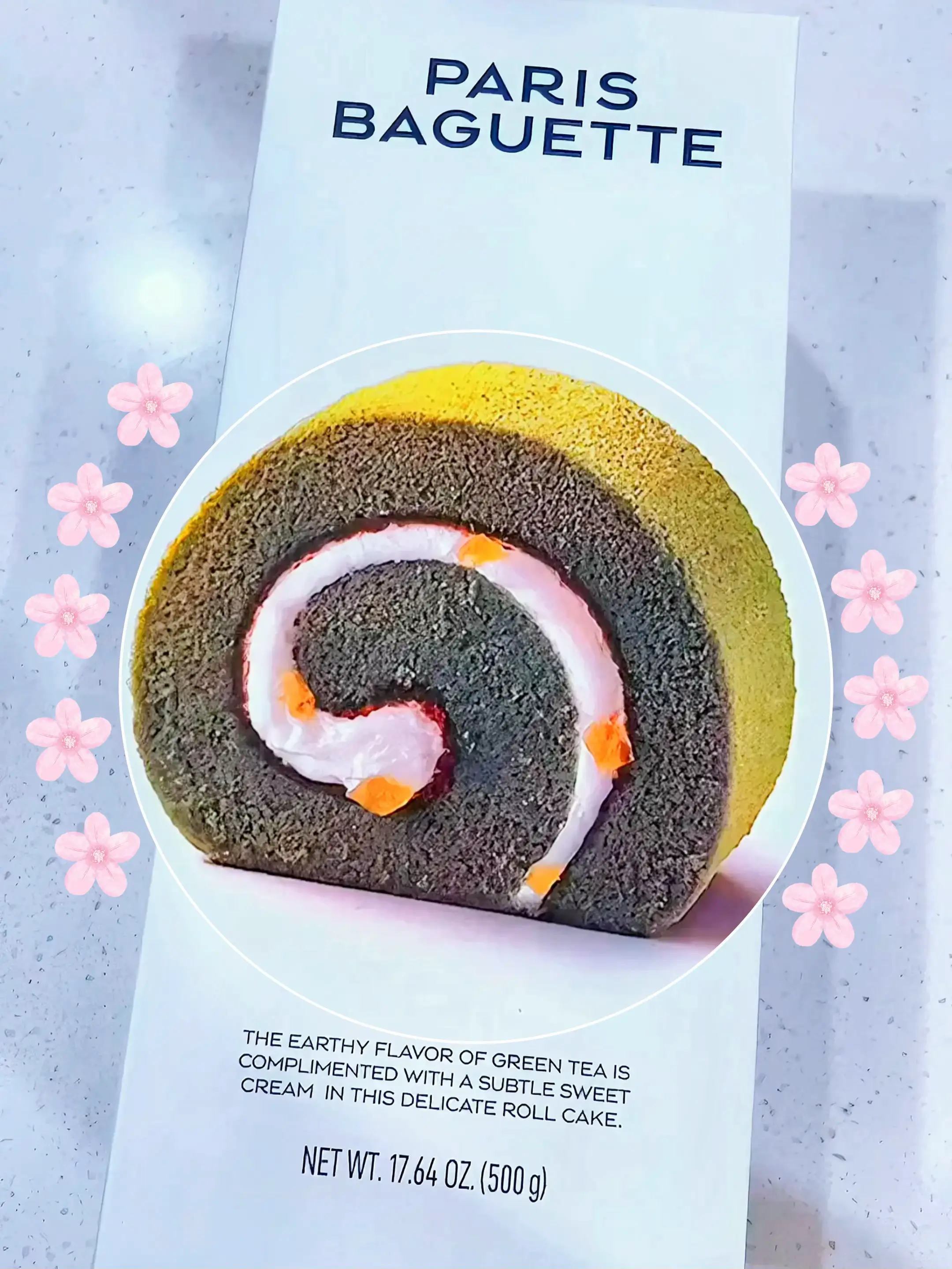 Tried the Green Tea Roll Cake from Paris Baguette | Video published by ...