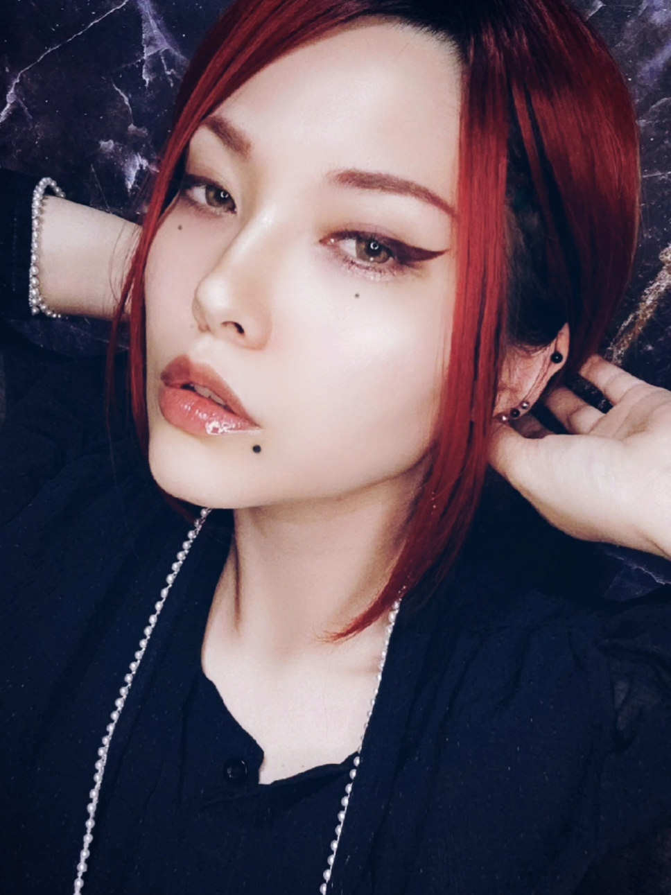 SHEGLAM 『Pout-Perfect Shine Li | HYAKUの投稿動画 | Lemon8